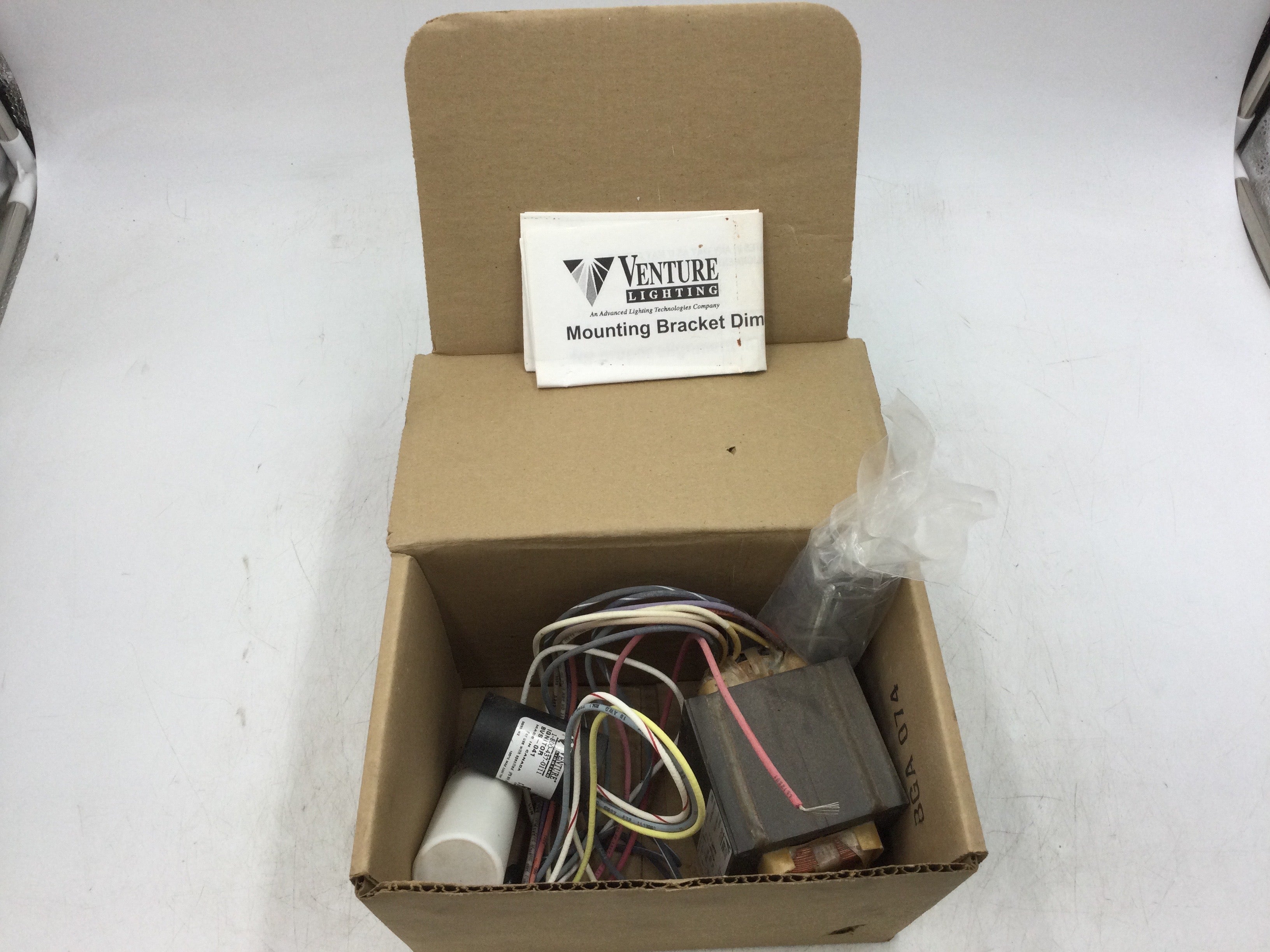 Venture Lighting V90D7310K CW AutoTransformer Core & Ballast 120/208/2