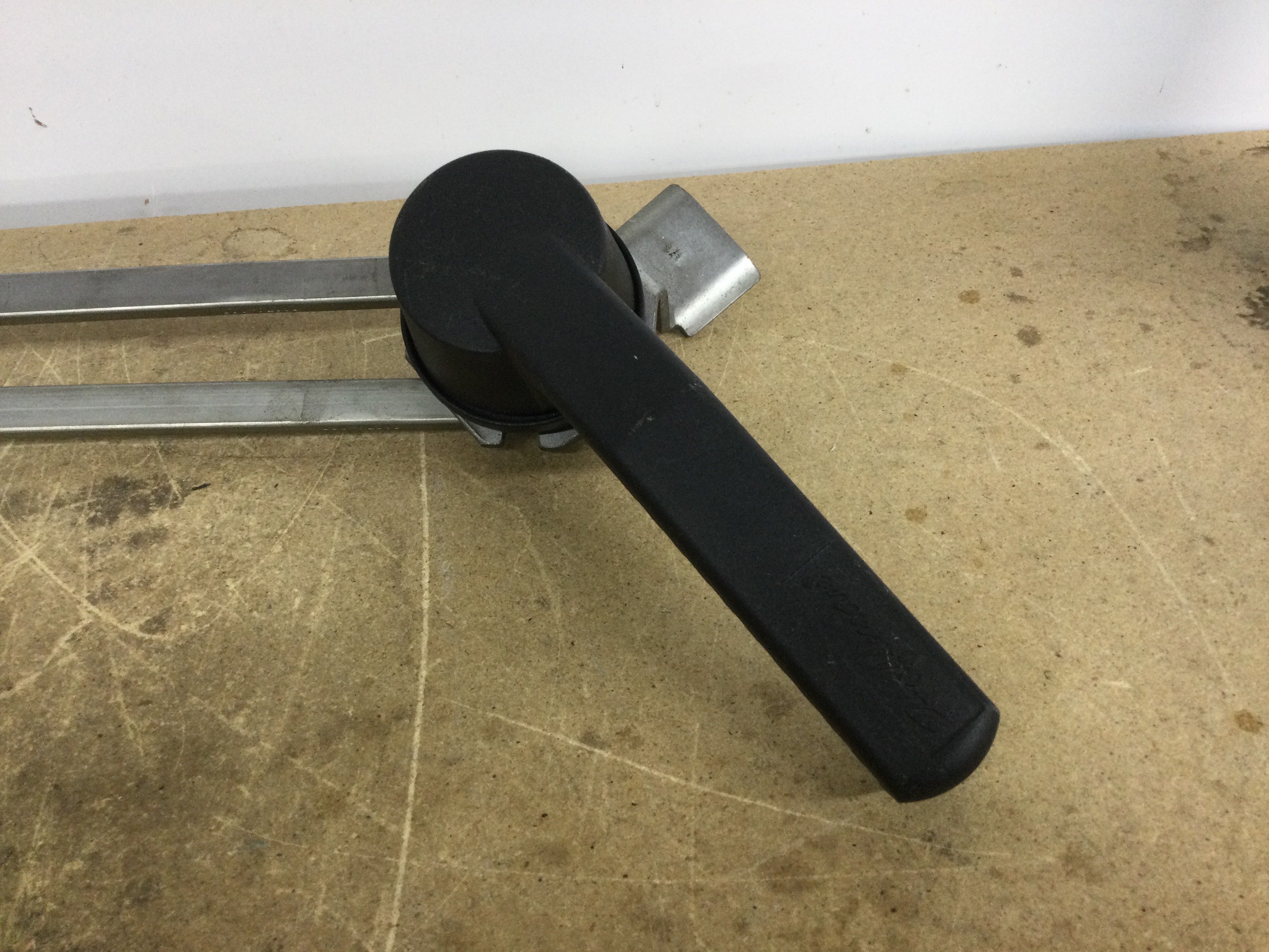 Hoffman Al55CCW Power Glide Handle, Also Included AL2DCCW Latch Kit