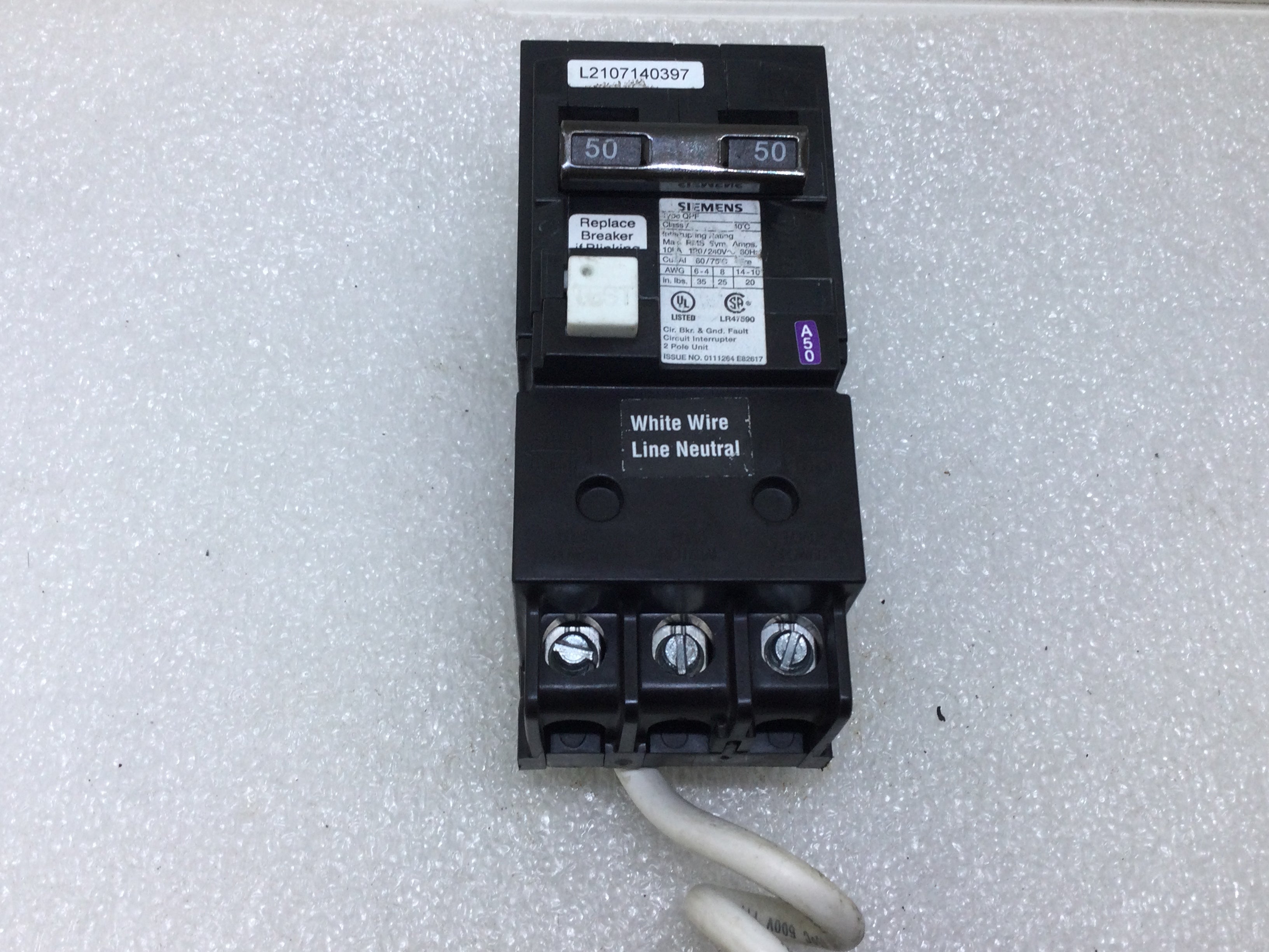 Siemens QF250A 50 Amp 2 Pole 120/240V Type QPF Plug on GFCI GFI Ground