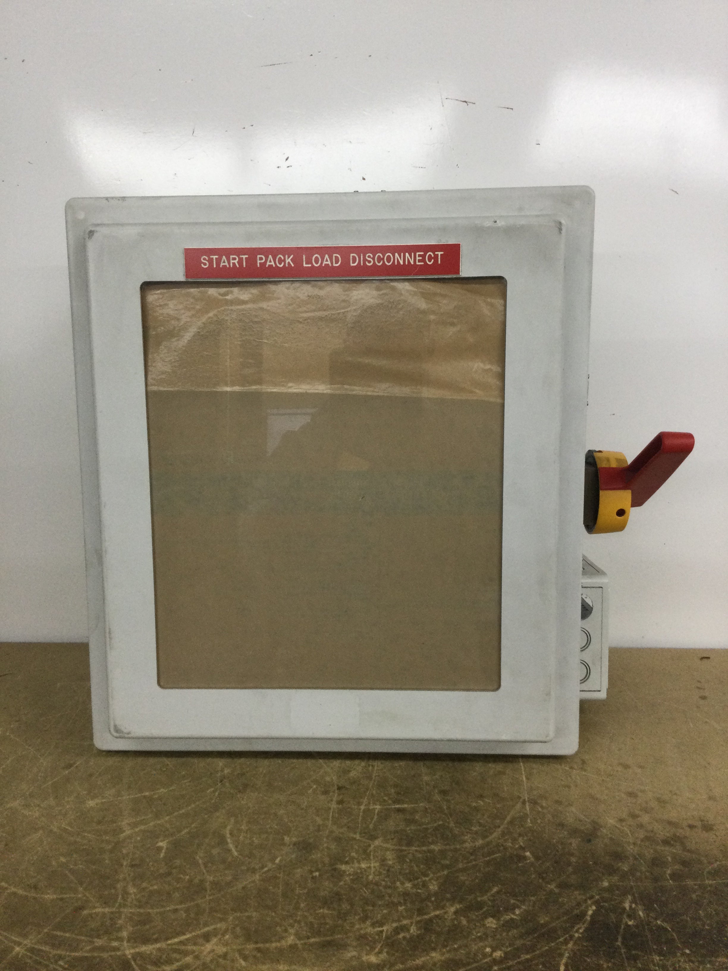 Allied Switch AM1868RLW Visible Disconnect Switch Nema w/Nema 4X Enclo