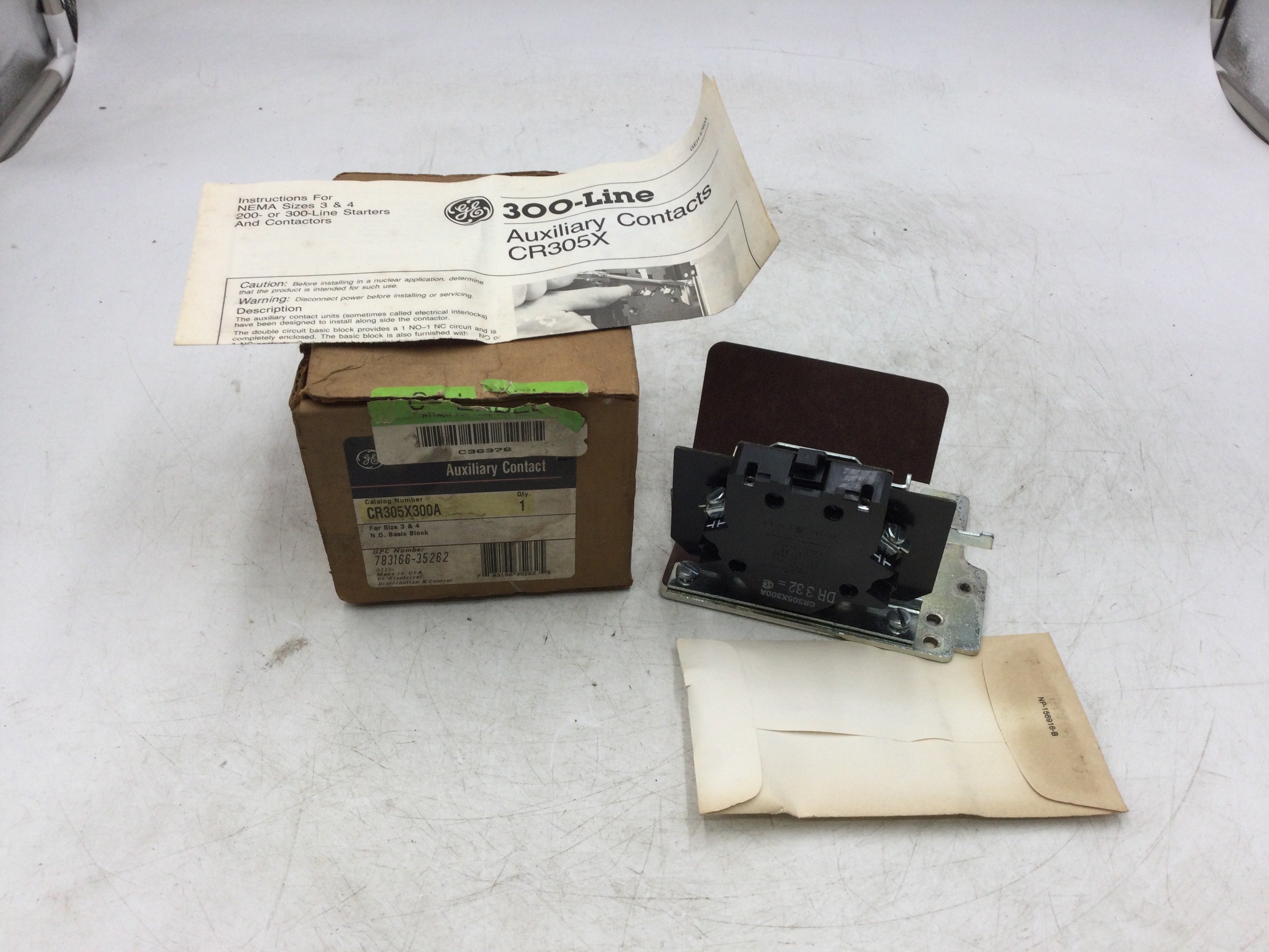 General Electric CR305X300A Auxiliary Contact Kit 600VAC Max 250VDC Ma