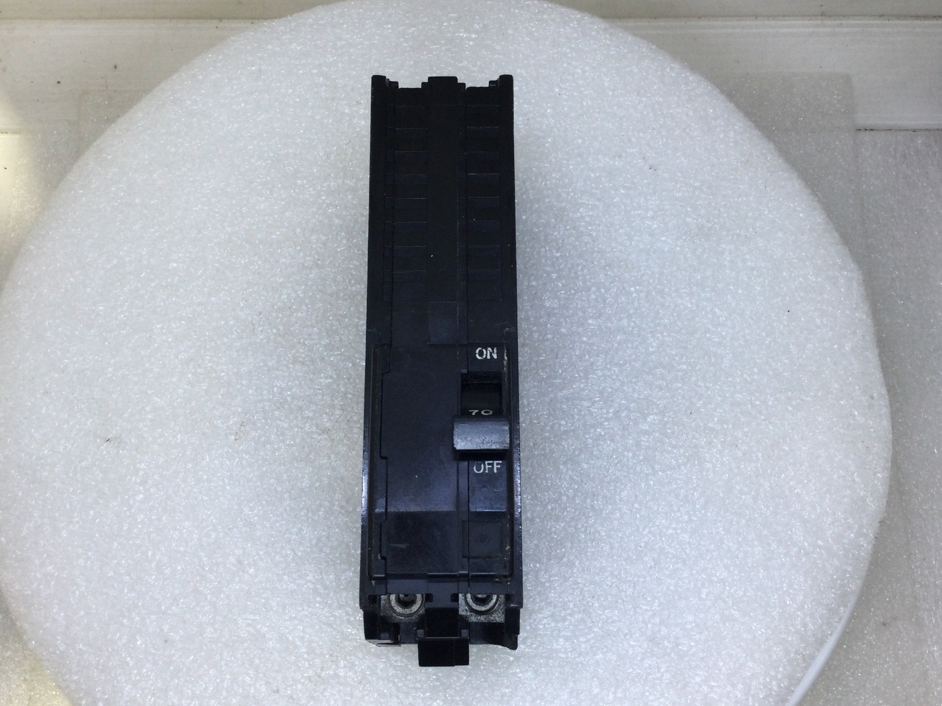 Square D Q1270 70 Amp 2 Pole 240V Type Q1 Circuit Breaker - Cosmetic F
