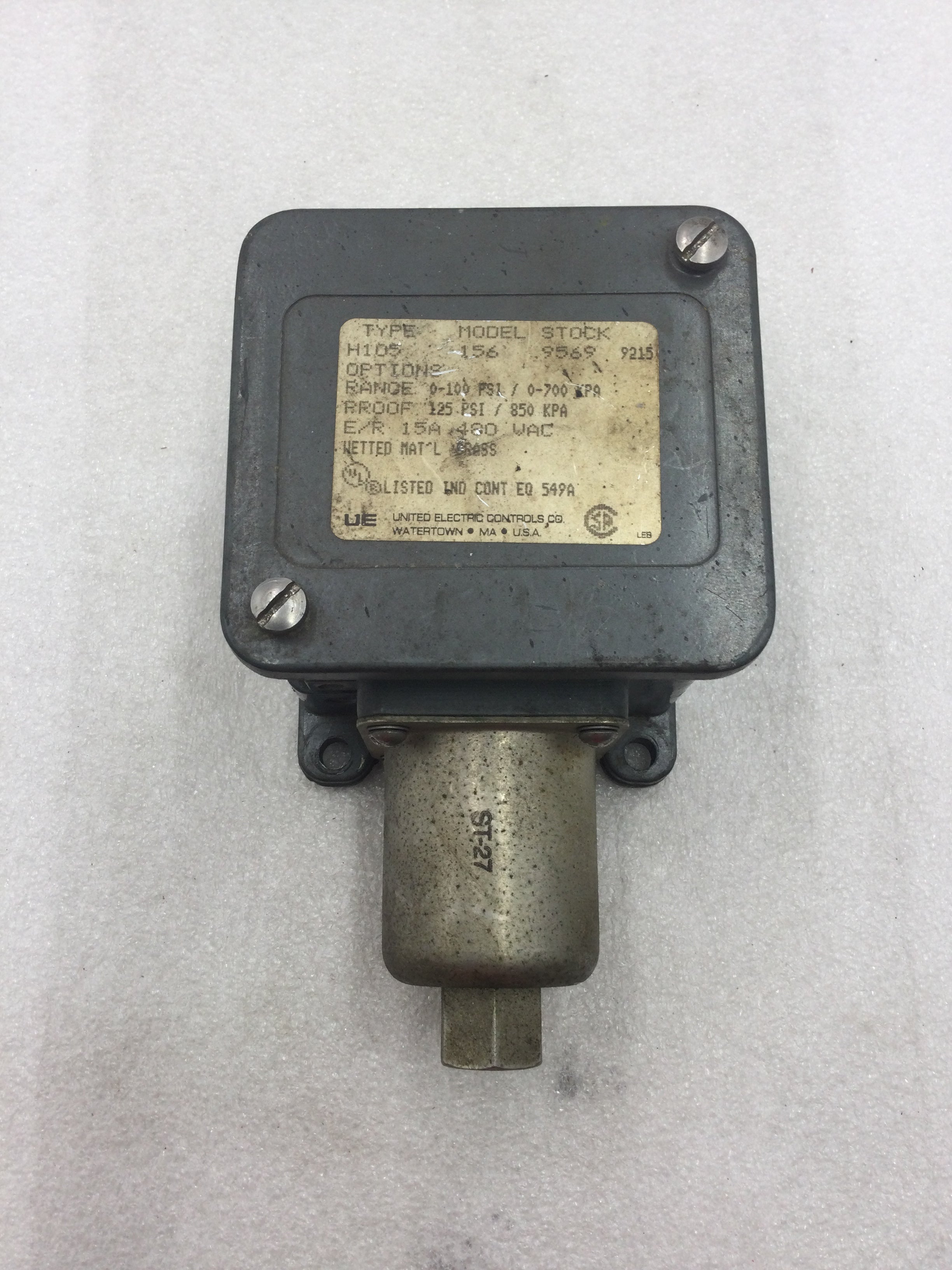 United Electric Controls H105-156-9569 15 Amp Pressure Switch 480 VAC
