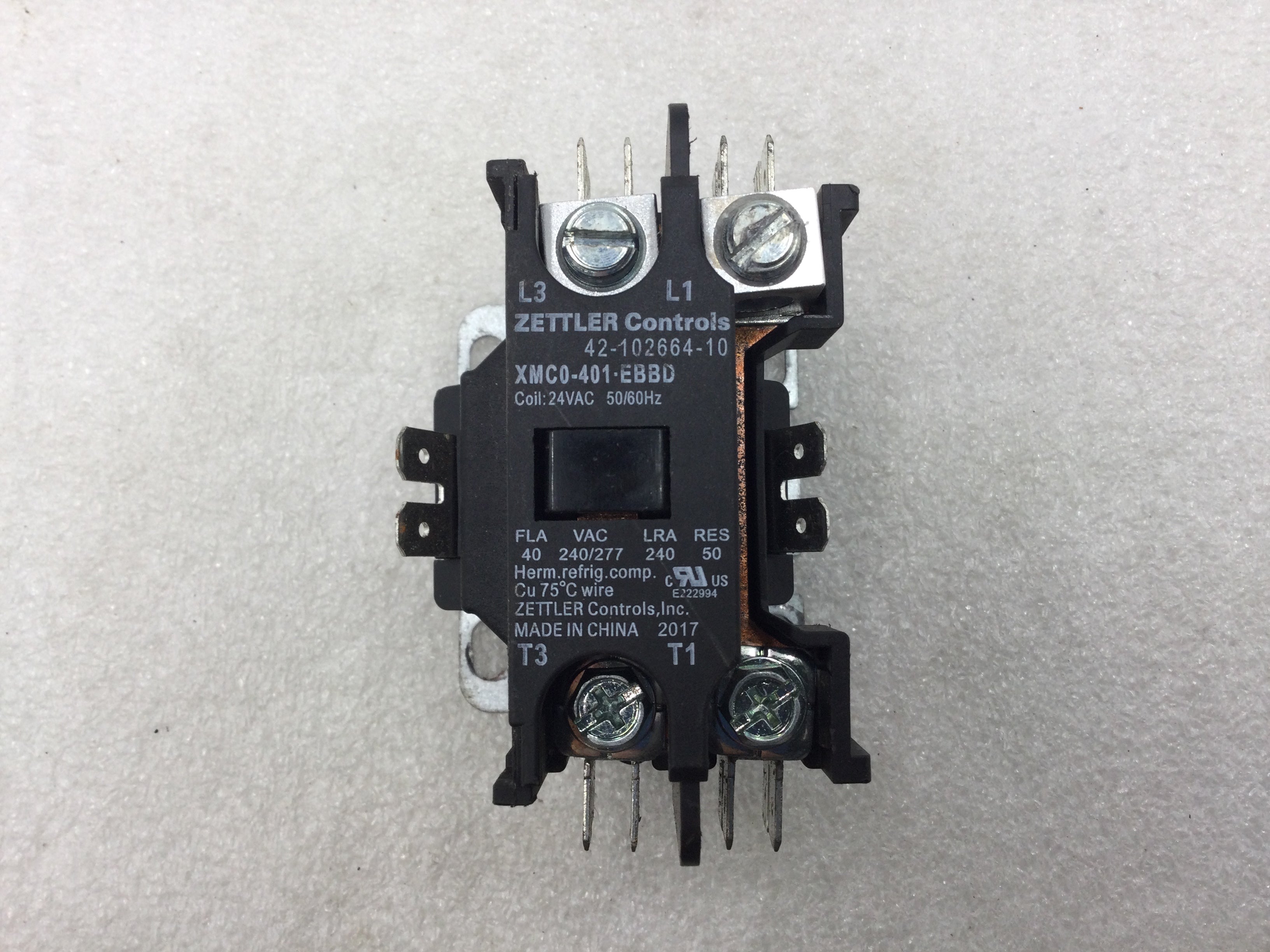 Zettler Controls XMC0-401-EBBD 40 Amp 2 Pole 240/277V Contactor Coil