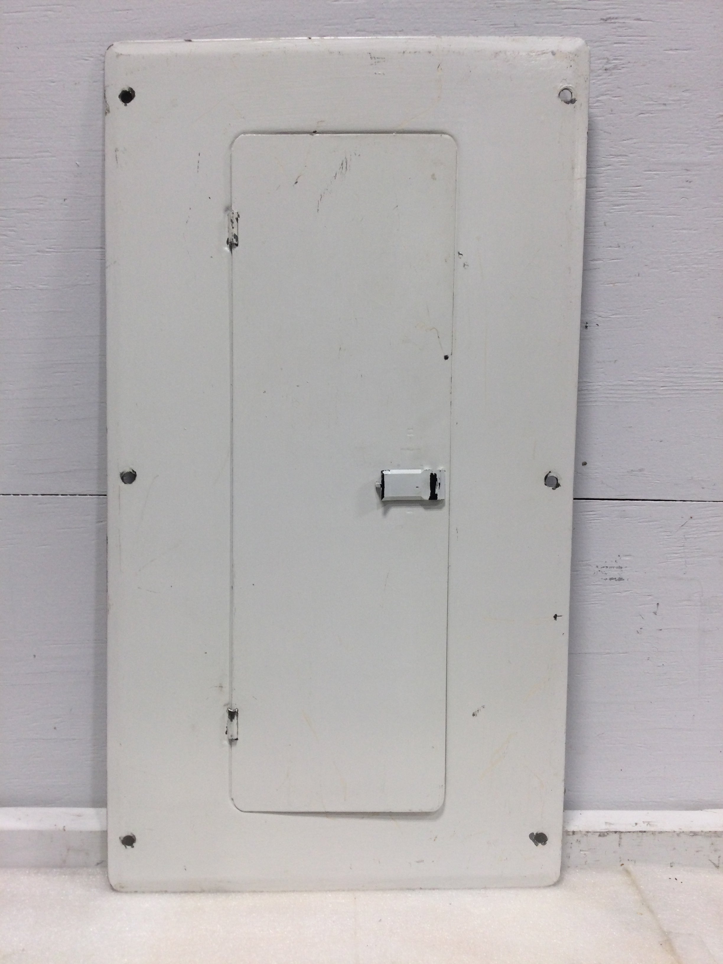 Gould/ITE M1632MB1150F/S Indoor Load Center 150 Amp 120/240V 1 Phase 3