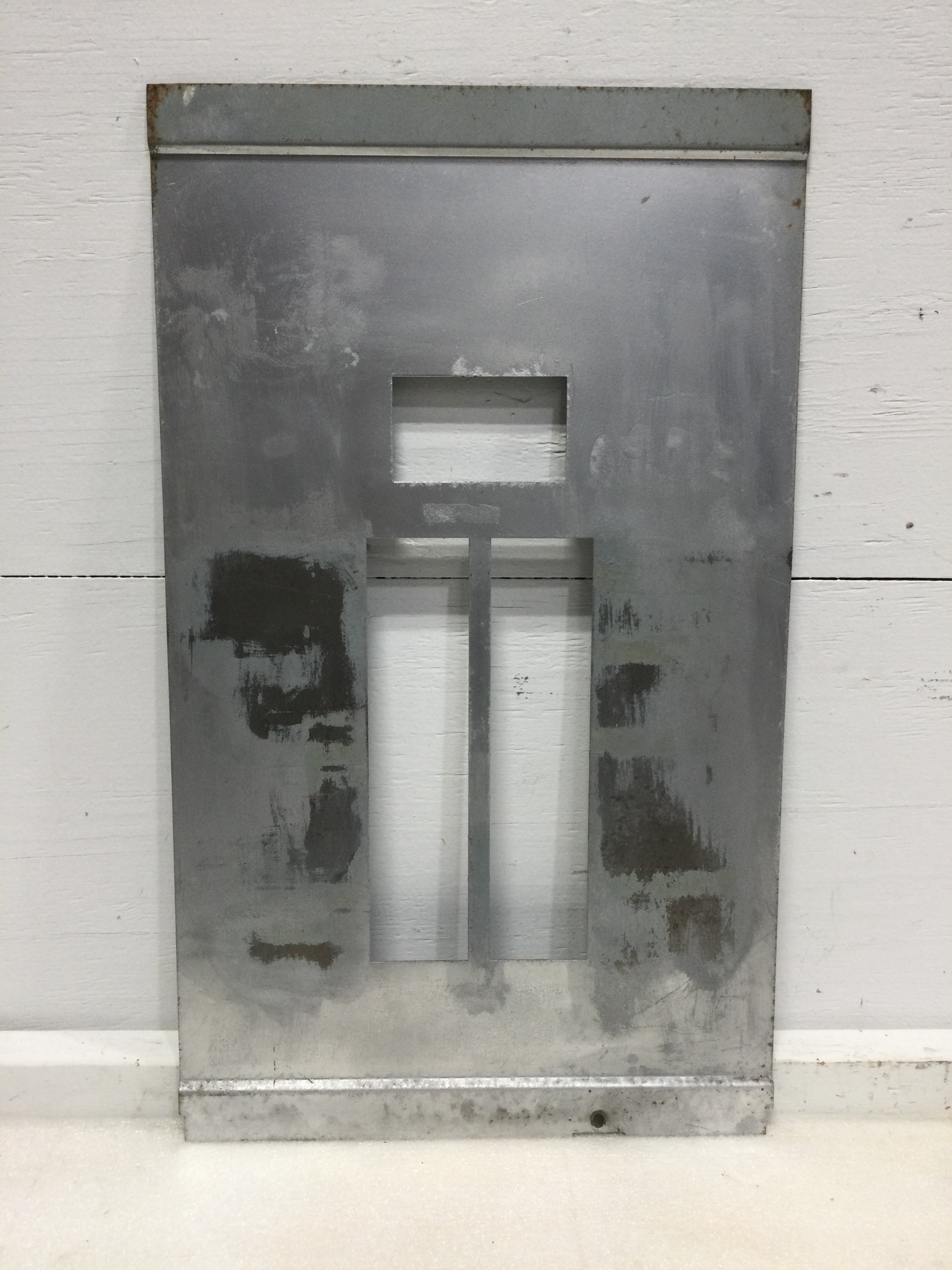 GE Dead Front With Main 20 Space 23 7/8" x 14 1/8"