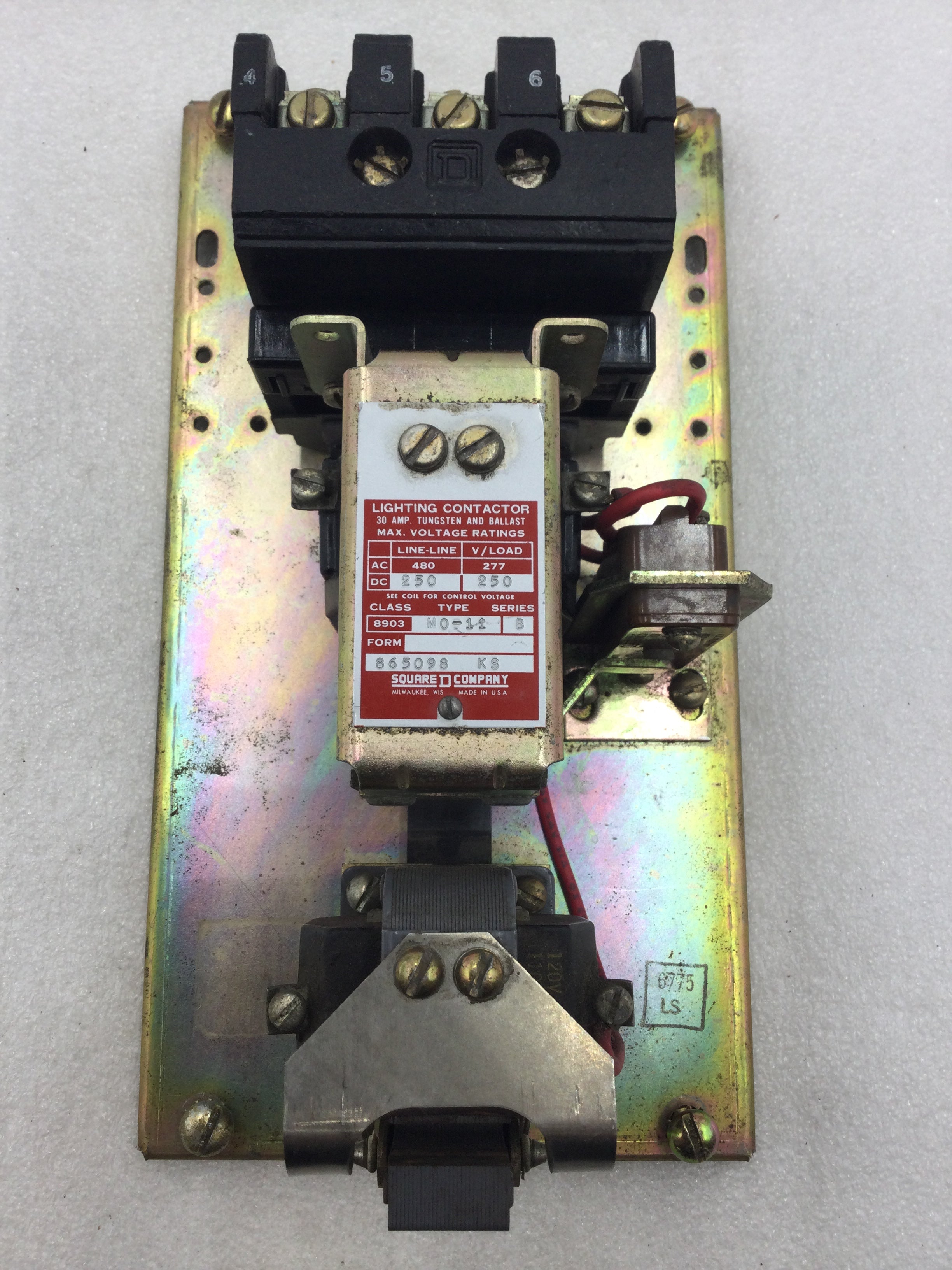 Square D 8903-M0-11-B 3 Pole 30 Amp Lighting Contactor Class 8903 Type