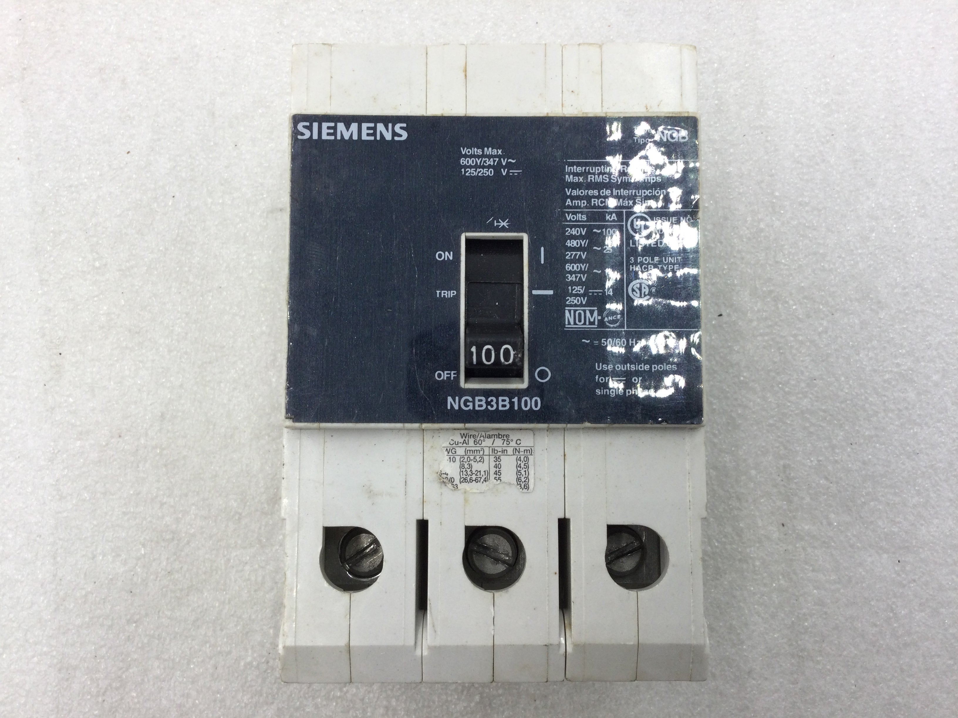 Siemens NGB3B100 3 Pole 100 Amp 25KA @ 480V Circuit Breaker