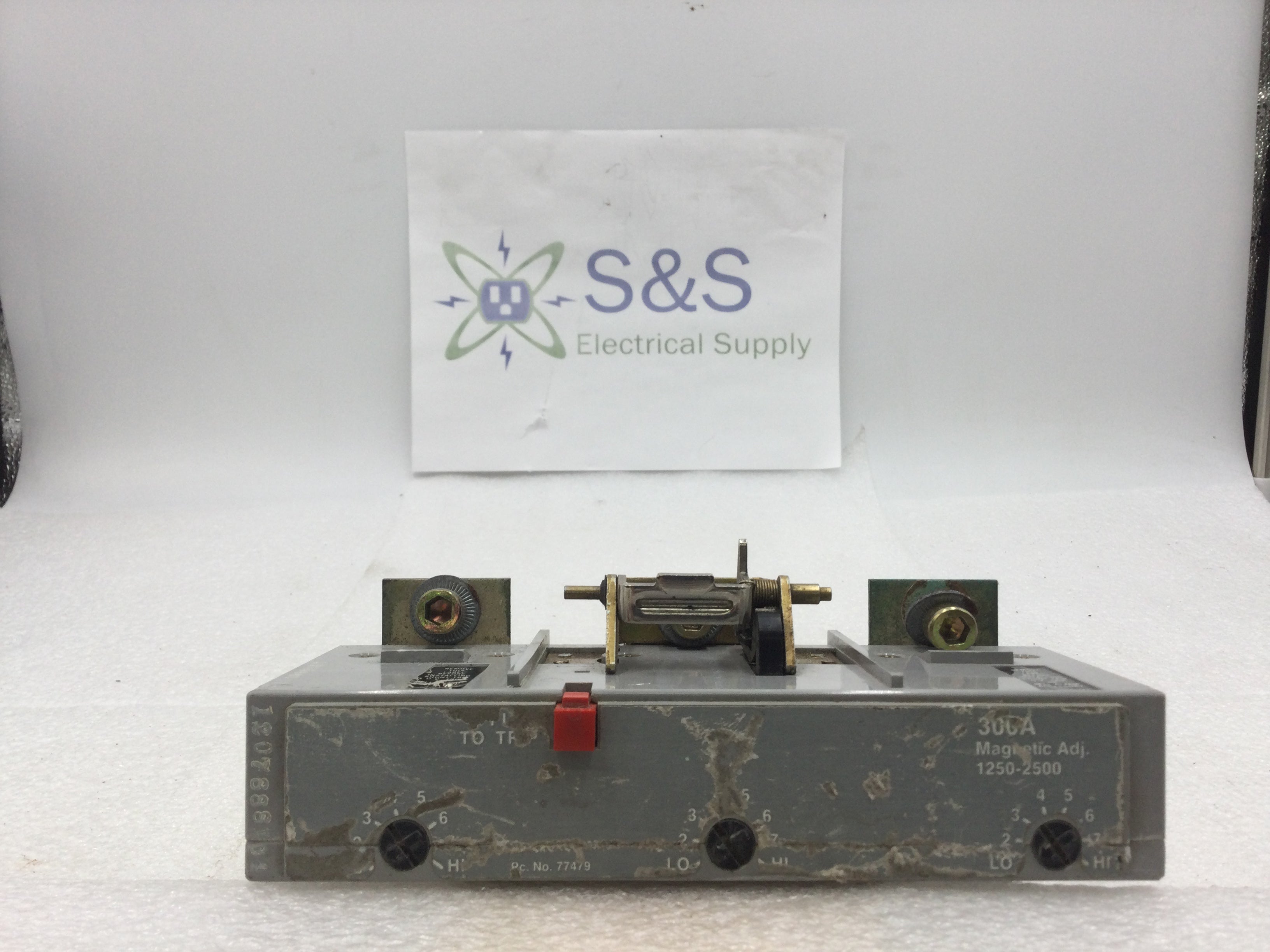 Siemens/ITE JD63T300 3 Pole 300 Amp Trip Unit for JD6, LD6, HJD6 and H