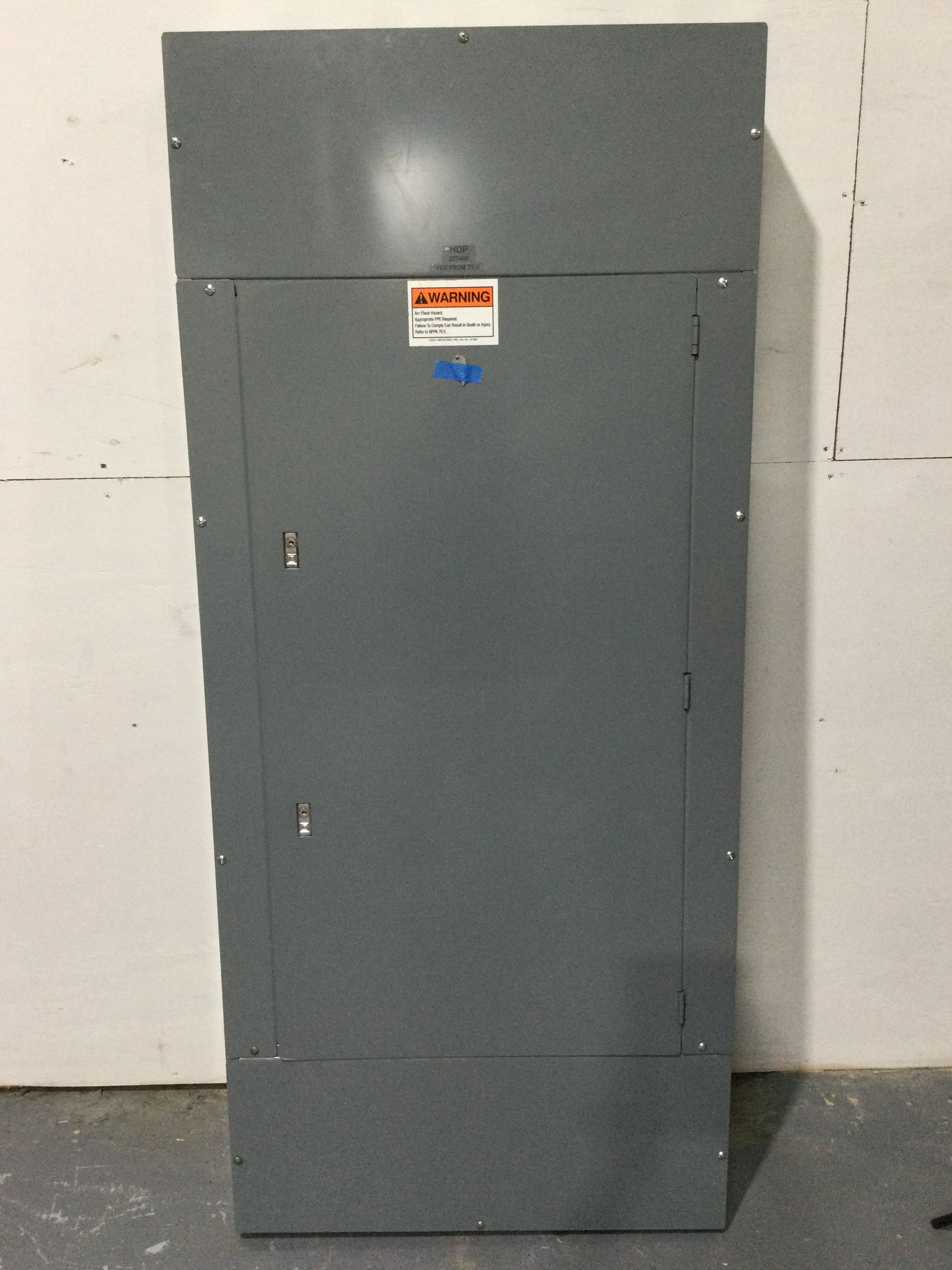 Square D HCM32734 HCM Panelboard 400 Amp Main Lug 600 Vac 250VDC I Lin