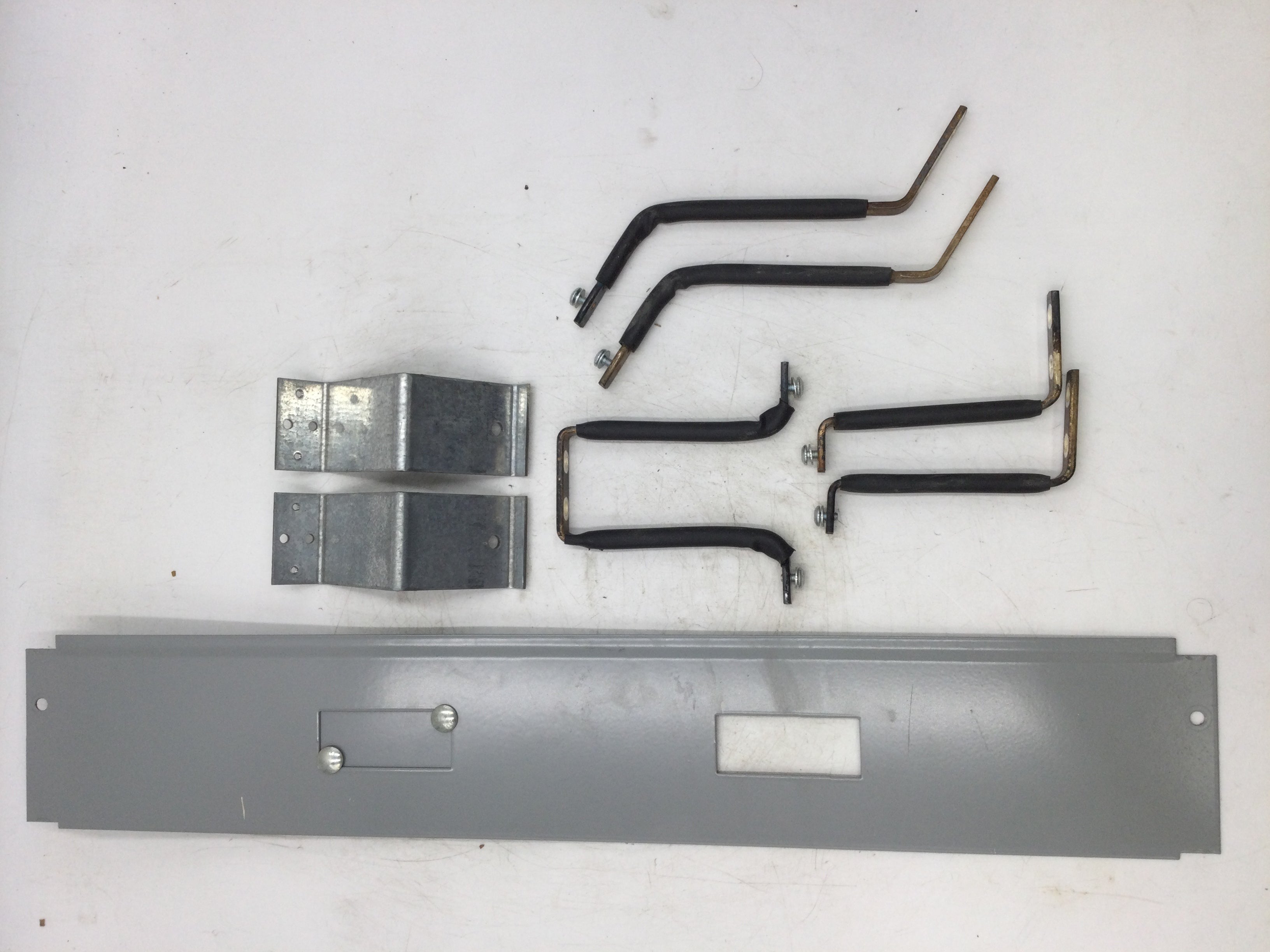 Cutler Hammer KPRL4FD Panel Mounting Hardware 6552C03 for EHD/FD/FDB/H