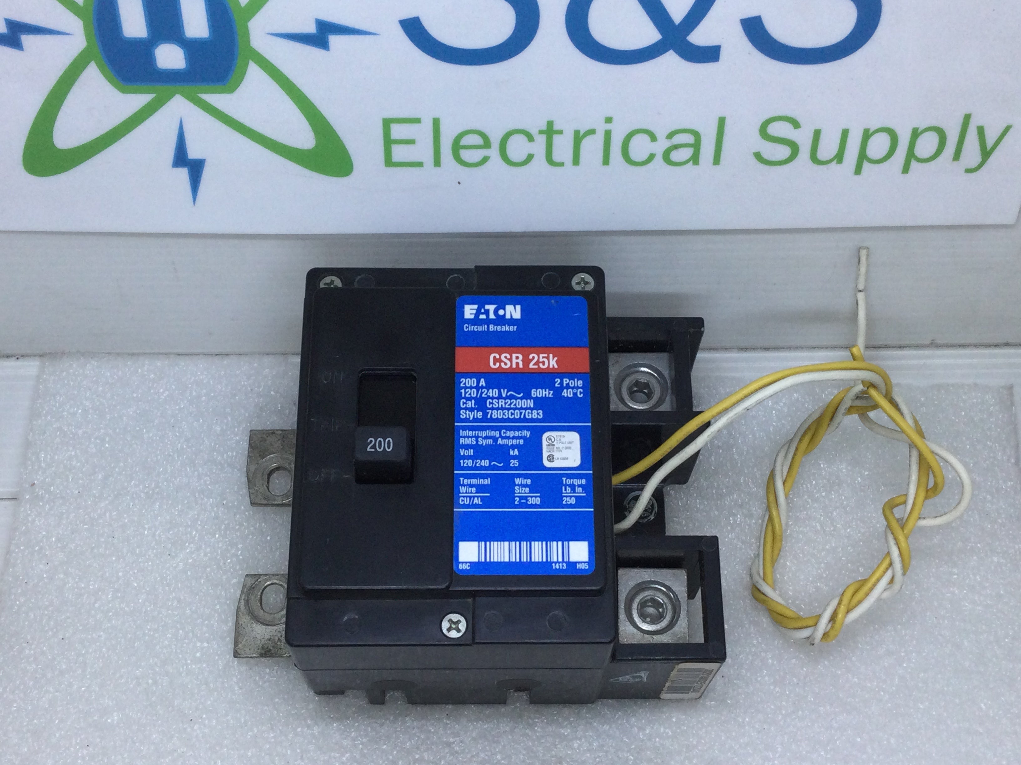 Eaton Cutler Hammer CSR2200N 200 Amp 2 Pole 120/240v Circuit Breaker