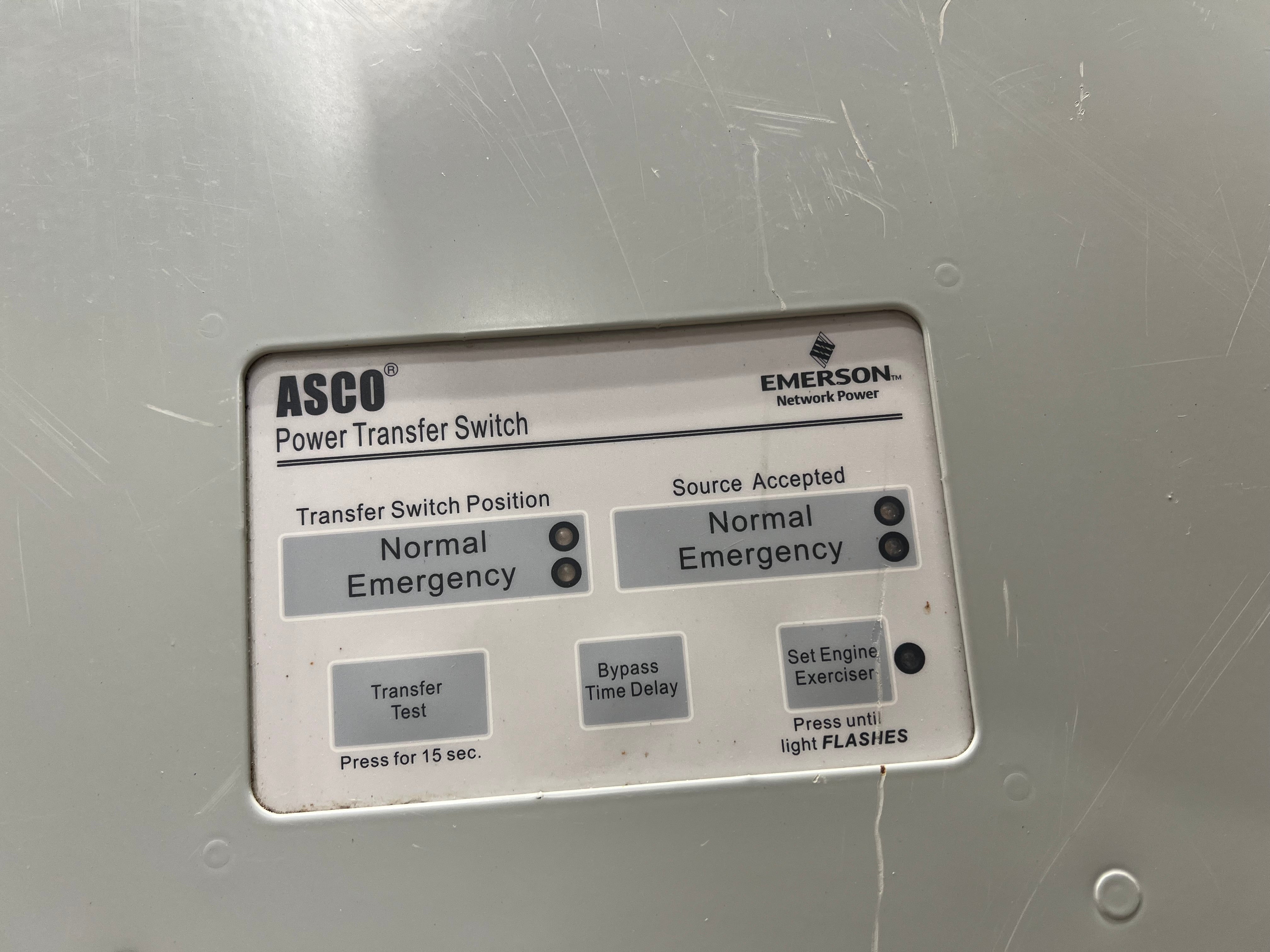 Asco Series 300 automatic transfer switch, 200 Amp, 208V 50-60 Hz, 3 P