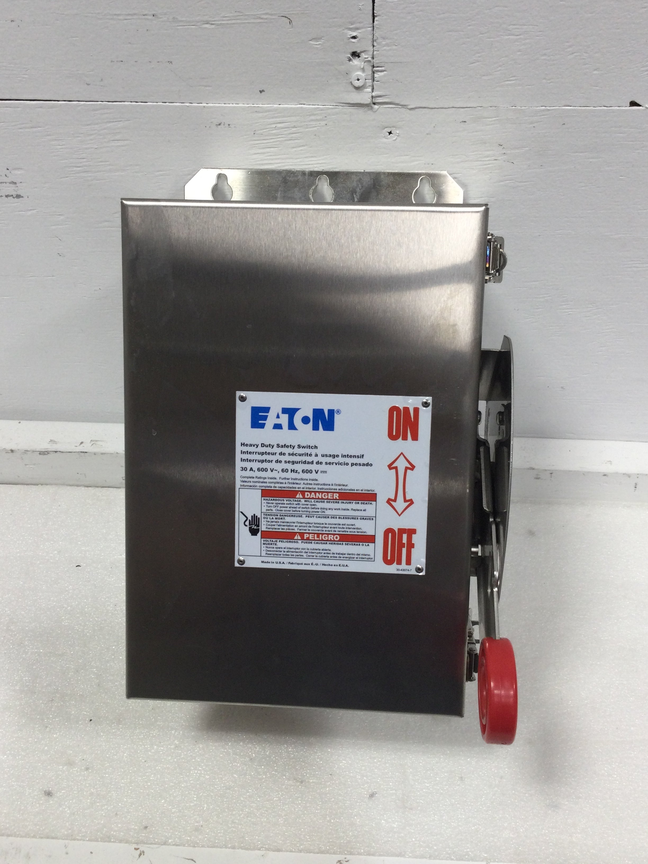Eaton/Cutler Hammer DH261UWK Stainless Steel Safety Switch 30a 2p 600v