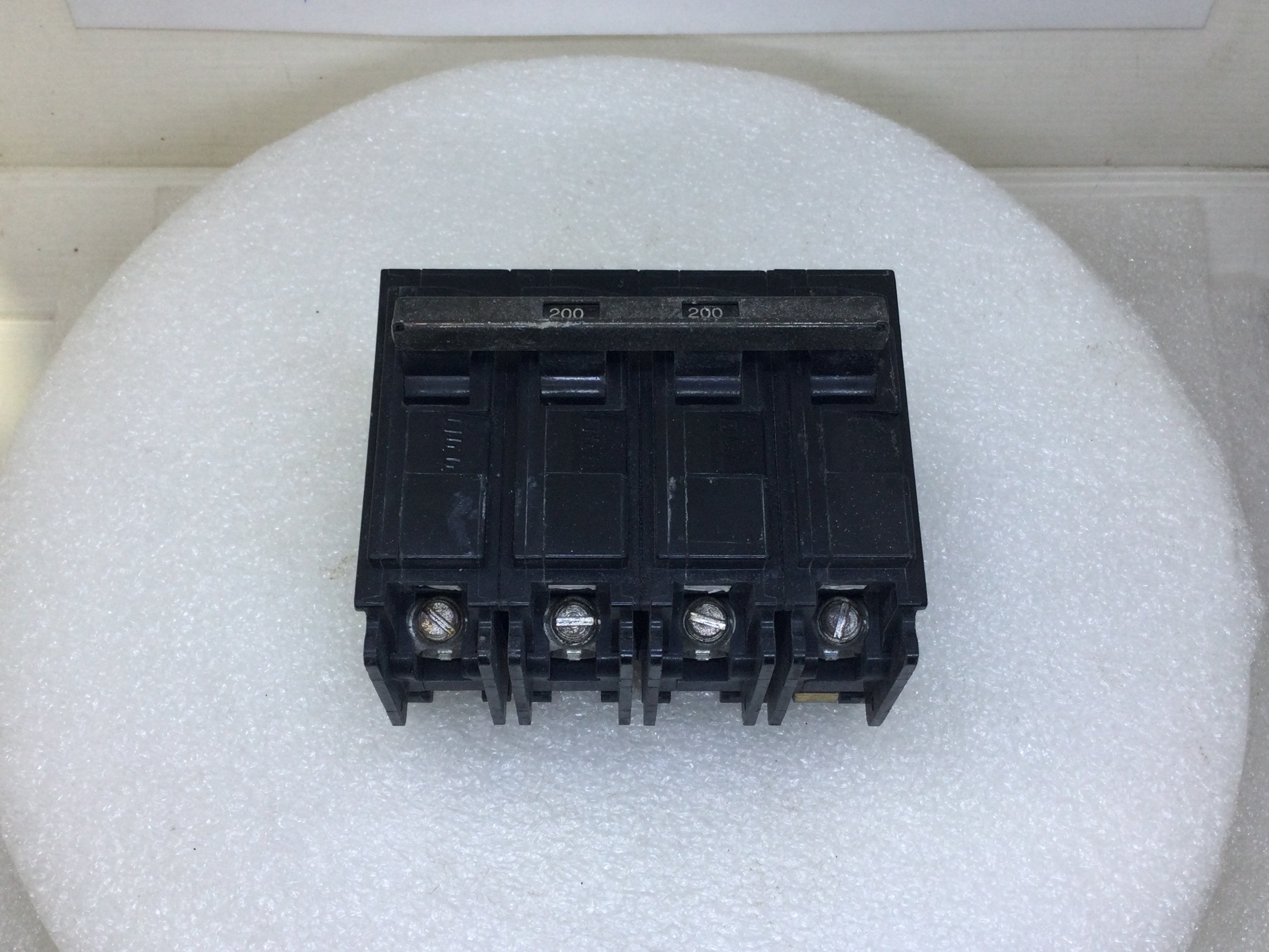 Siemens MBK200 200 Amp 2 Pole 120/240V Circuit Breaker