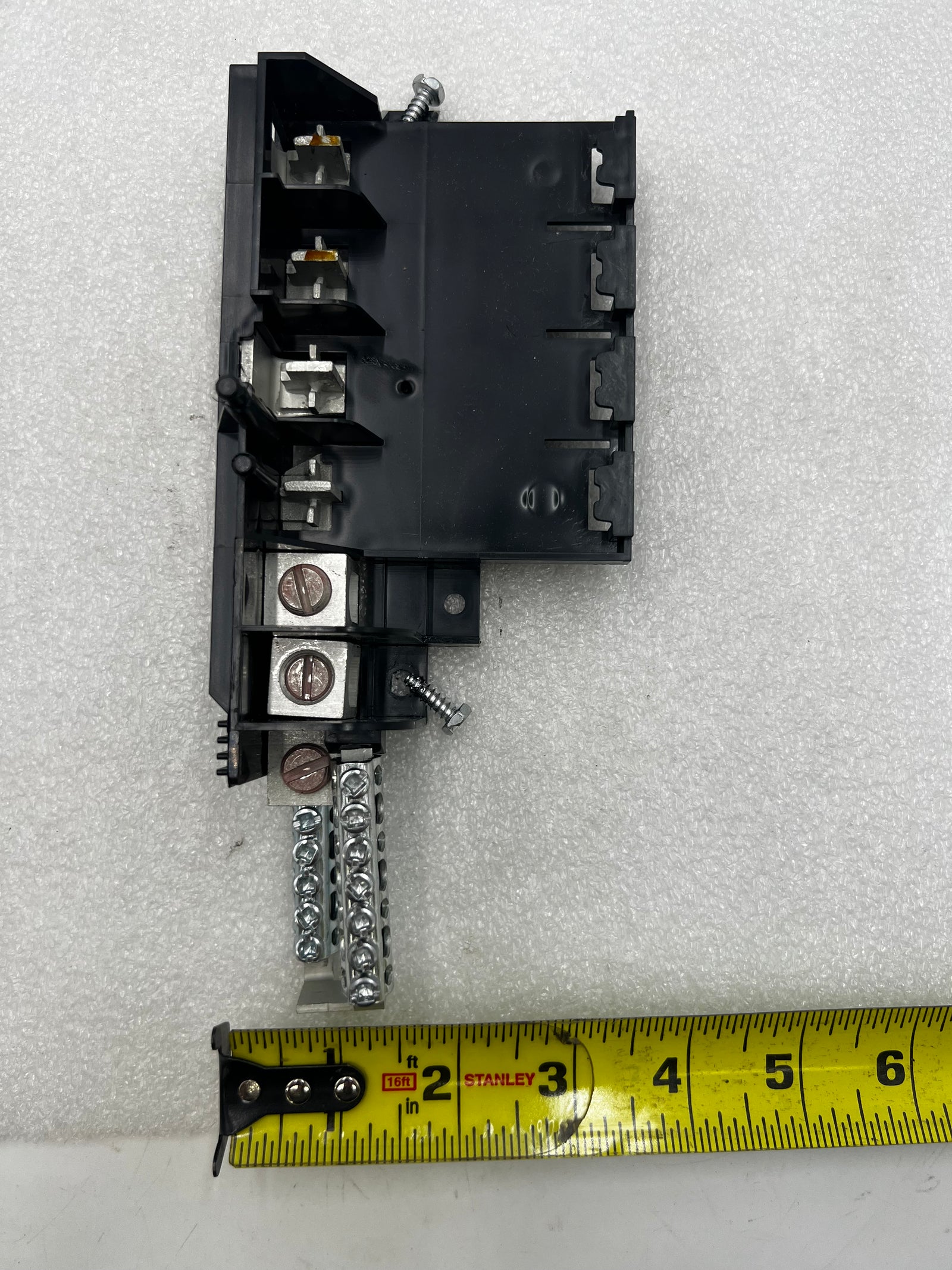 GE General Electric PowerMark Plus TPL412C 125 Amp 4-Space 8-Circuit I