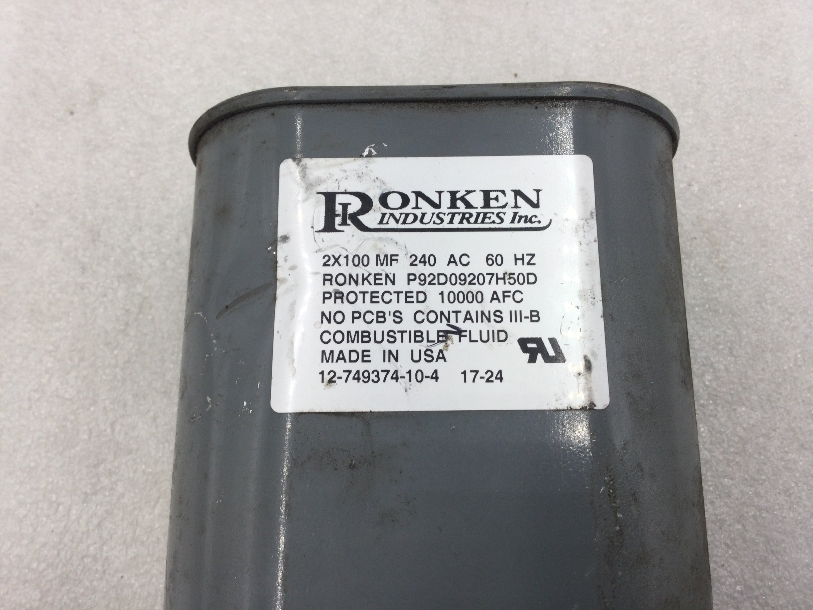 Ronken P92D09207H50D 2X100 MF 240 VAC 60Hz Capacitor (12-749374-10-4)