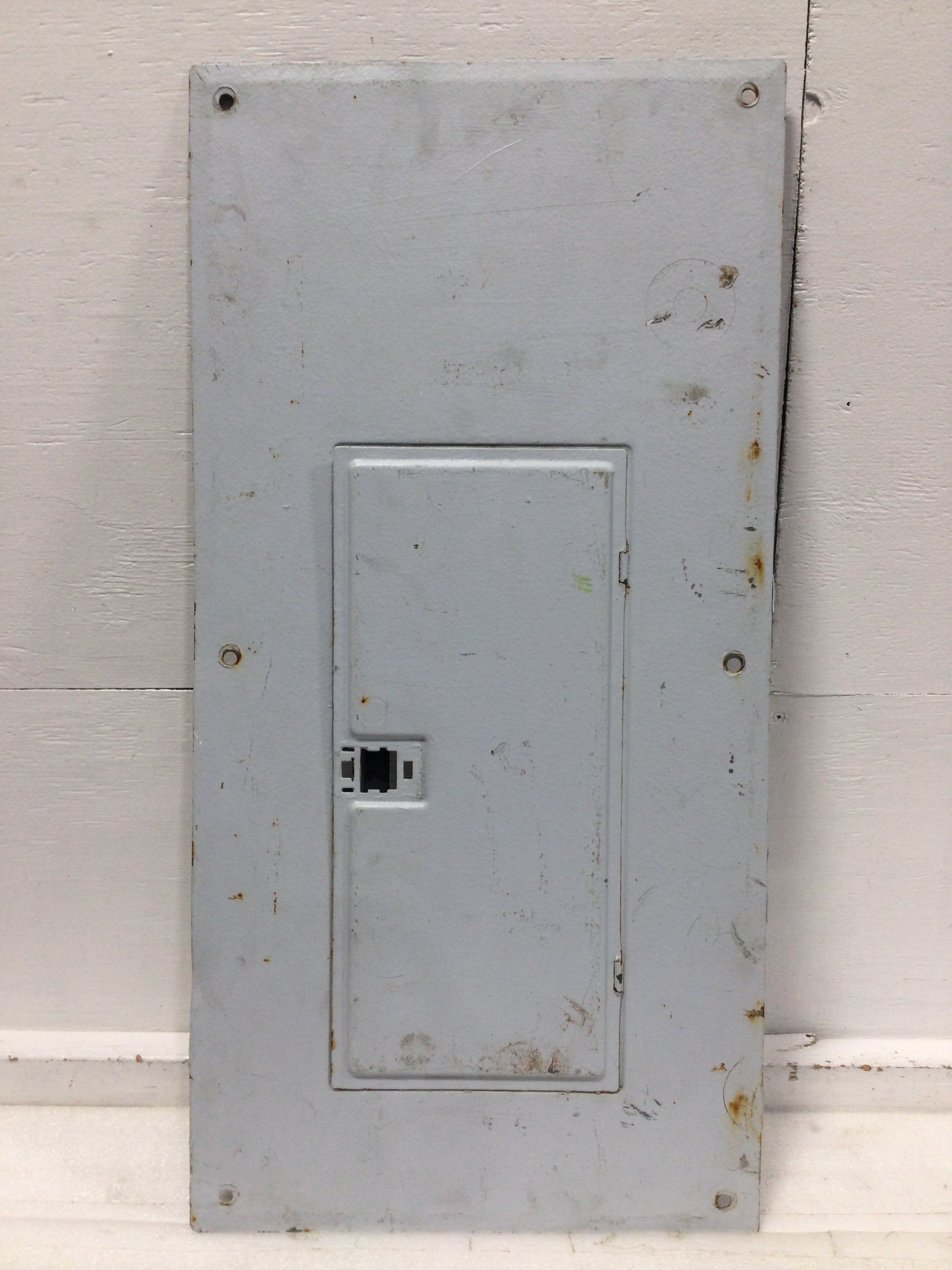 Square D QOC30U 125A 30 Space 120/240V Door w/Main 31" x 15 1/2" - Cos