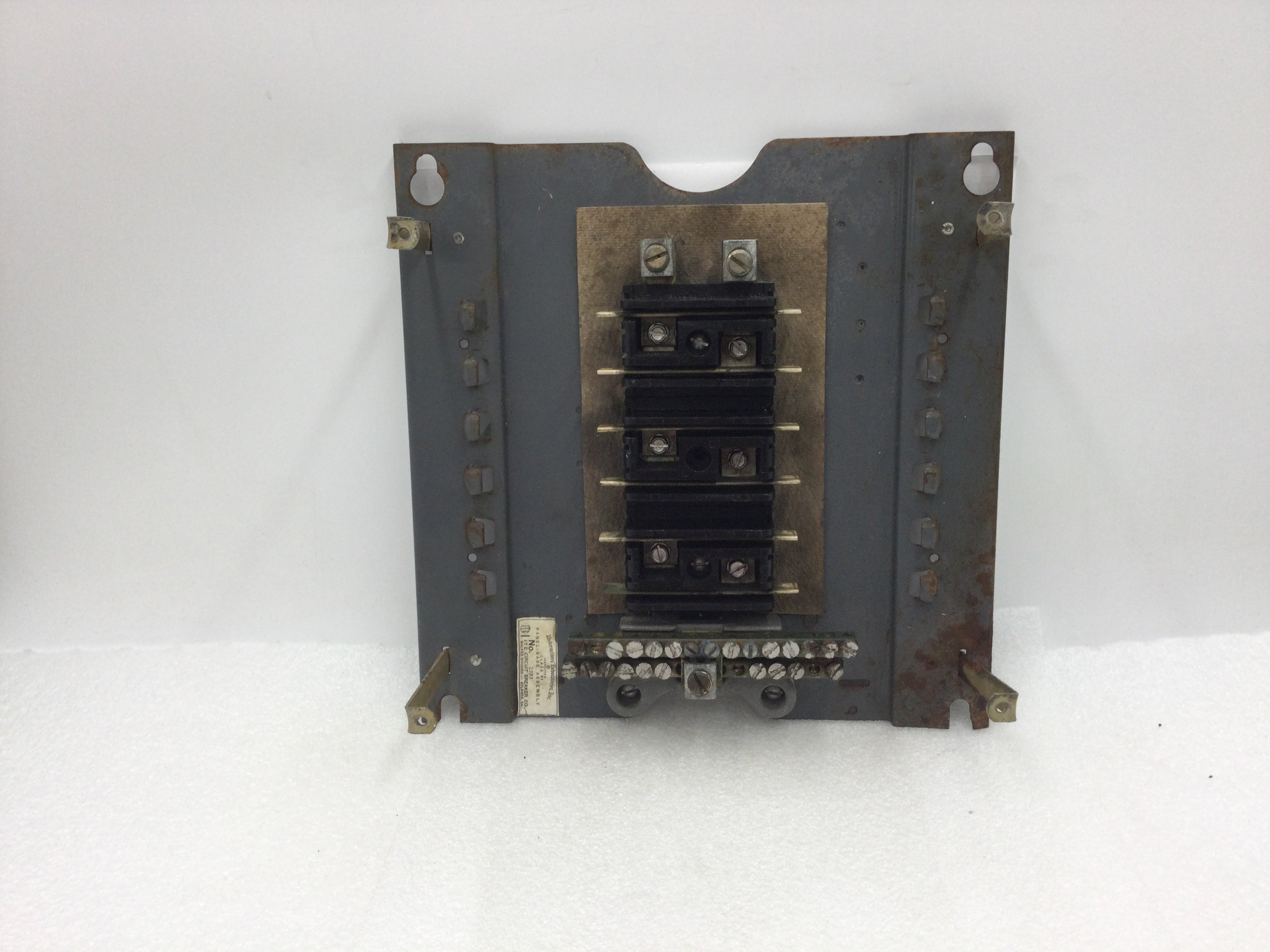 ITE/Siemens Type EQ-P Load Center 6 Space/12 Circuit 120/240 VAC Guts