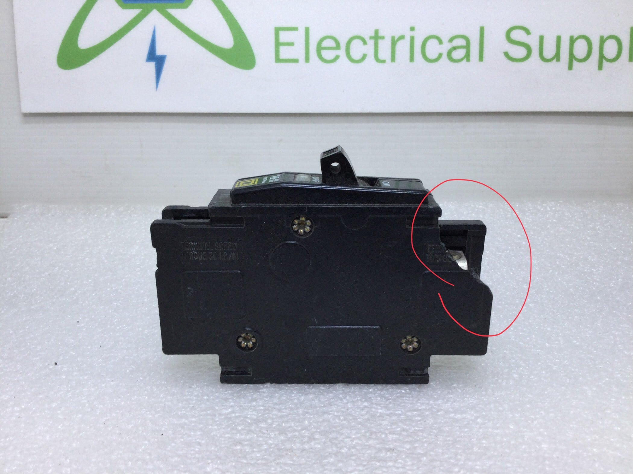Square D QOU115 15 Amp 1 Pole 120/240V Circuit Breaker - Cosmetic Flaw