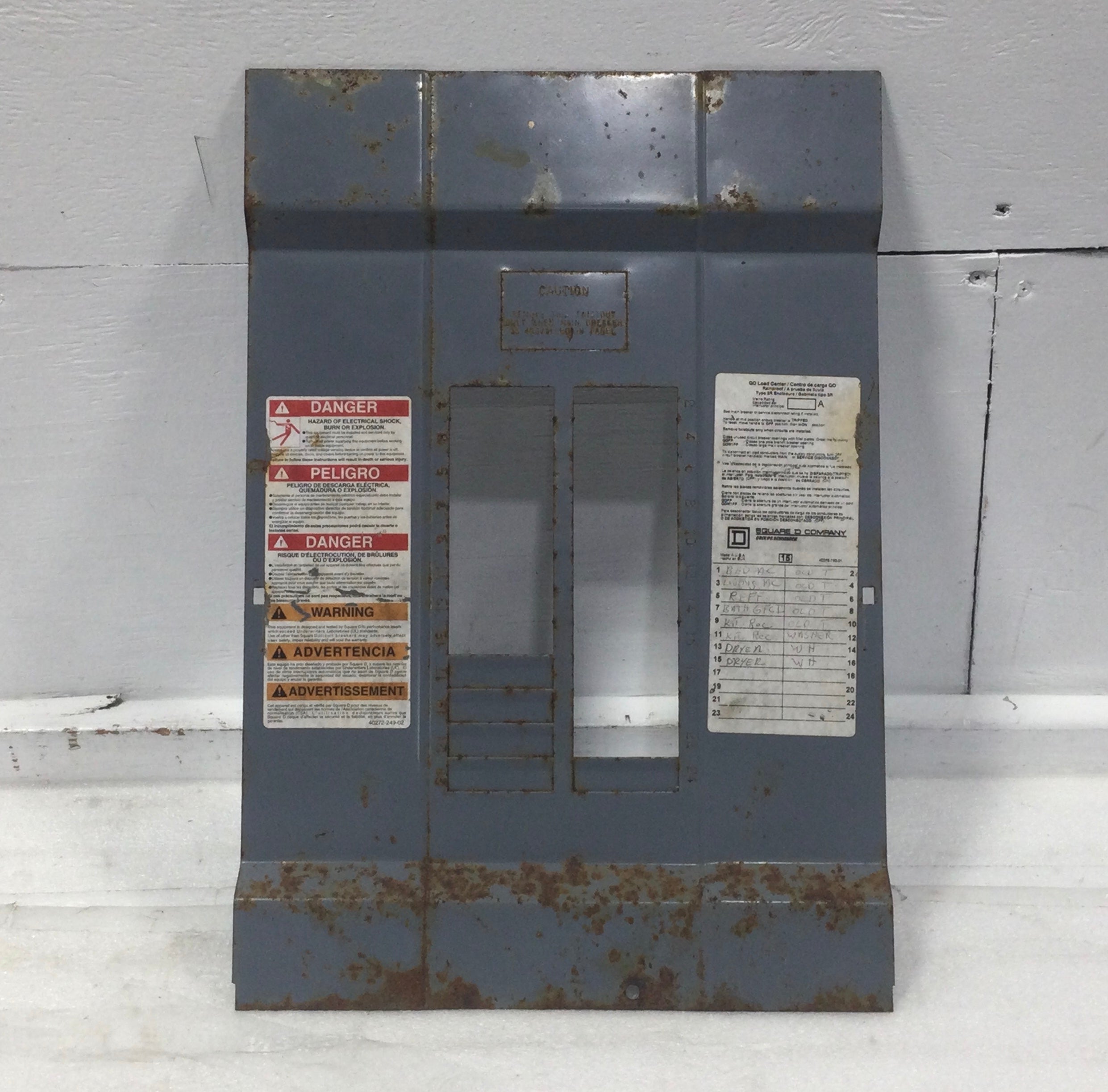 Square D 24 Space 120/240V Dead Front w/Main 20 1/2" x 14 1/8"