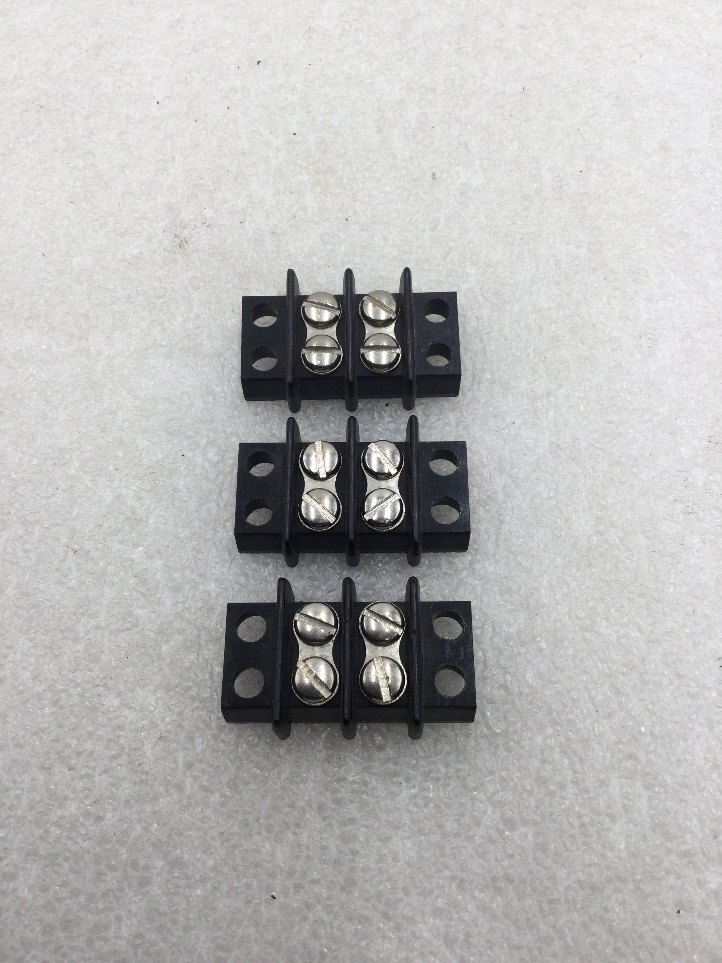 Lot of 3 TRW/Cinch Connector 2-Position Screw Terminal Connecting Bloc