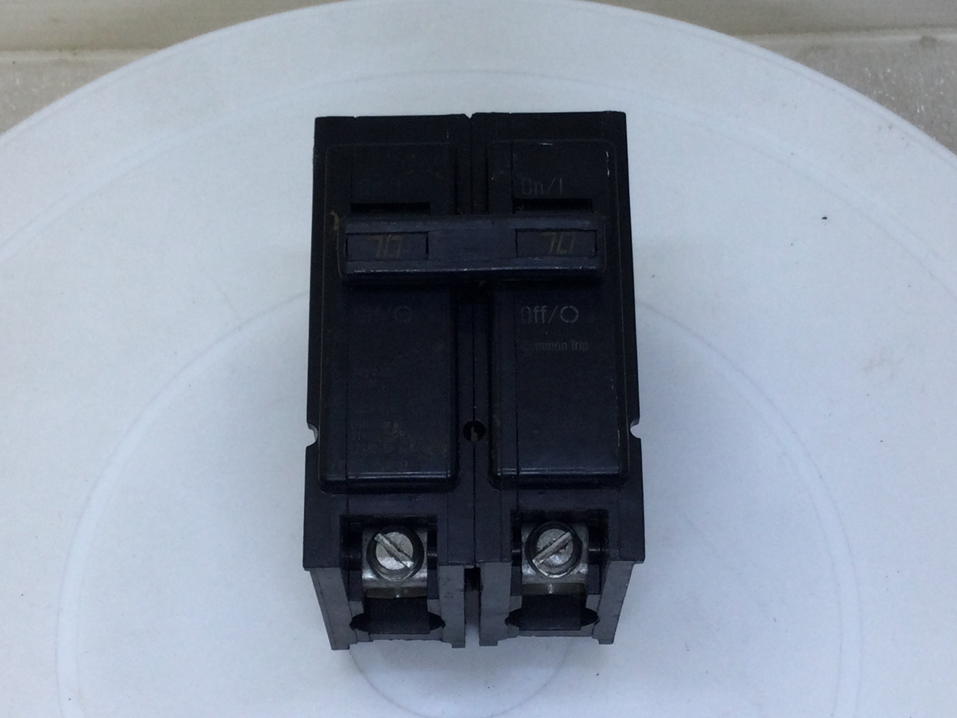 Thomas & Betts TB270 70 Amp 2 Pole 120/240V Type TB Circuit Breaker