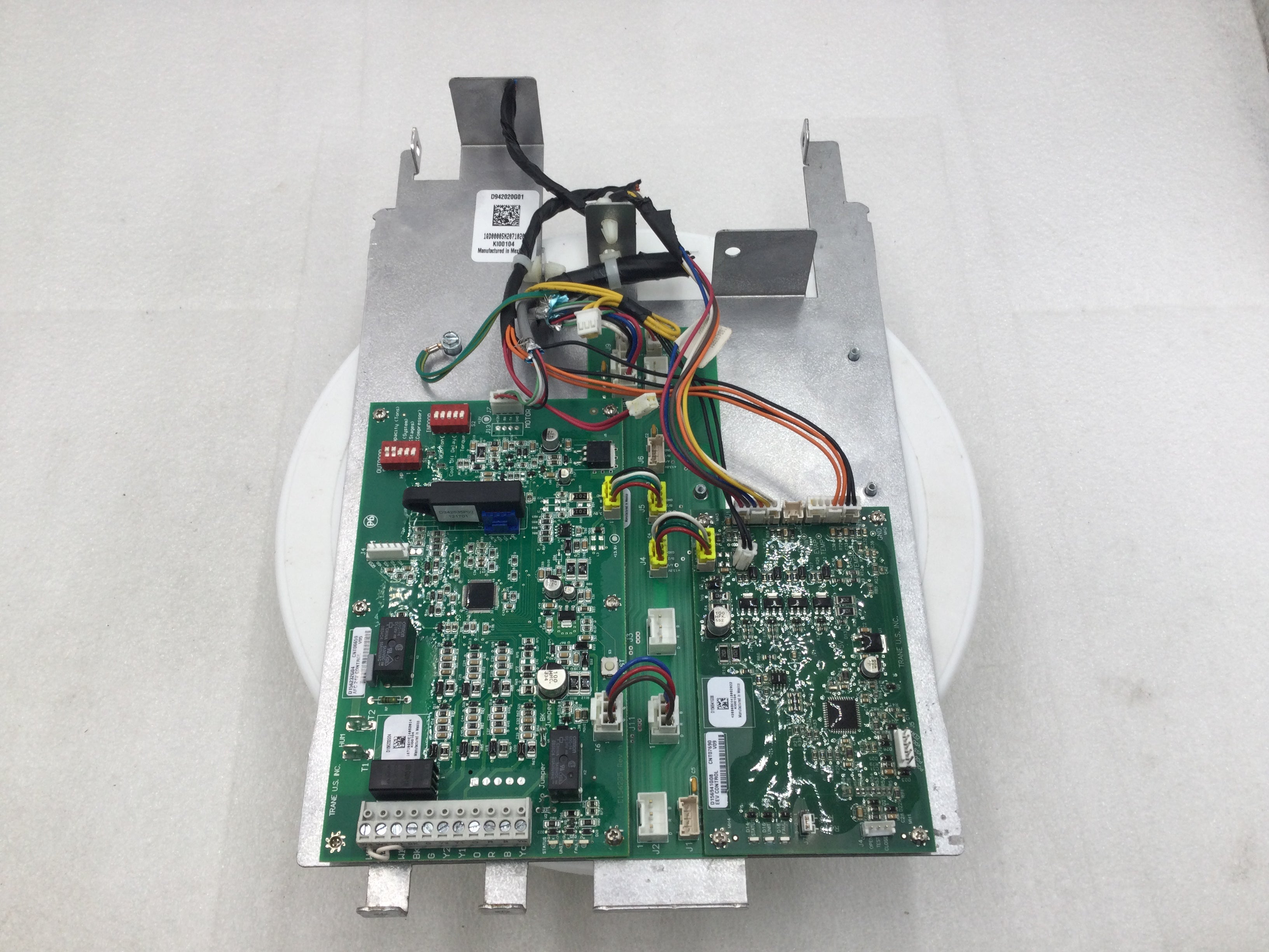 Trane D942020G01 Complete Control Board w/ Back Panel K100104 CNT06659
