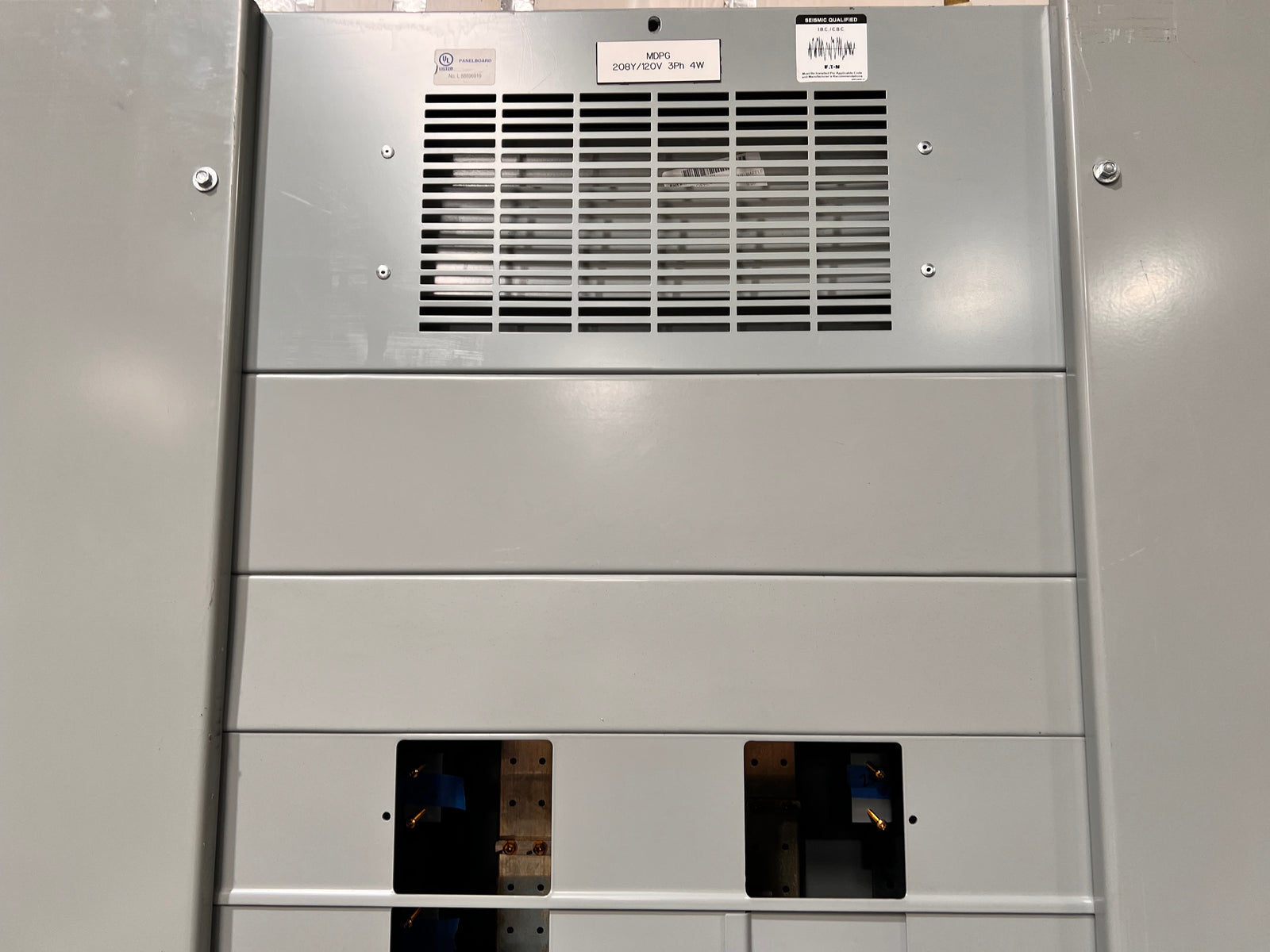 Eaton Cutler Hammer PRL4X 800 Amp 208/120V Panelboard Nema1 PDG53M0800