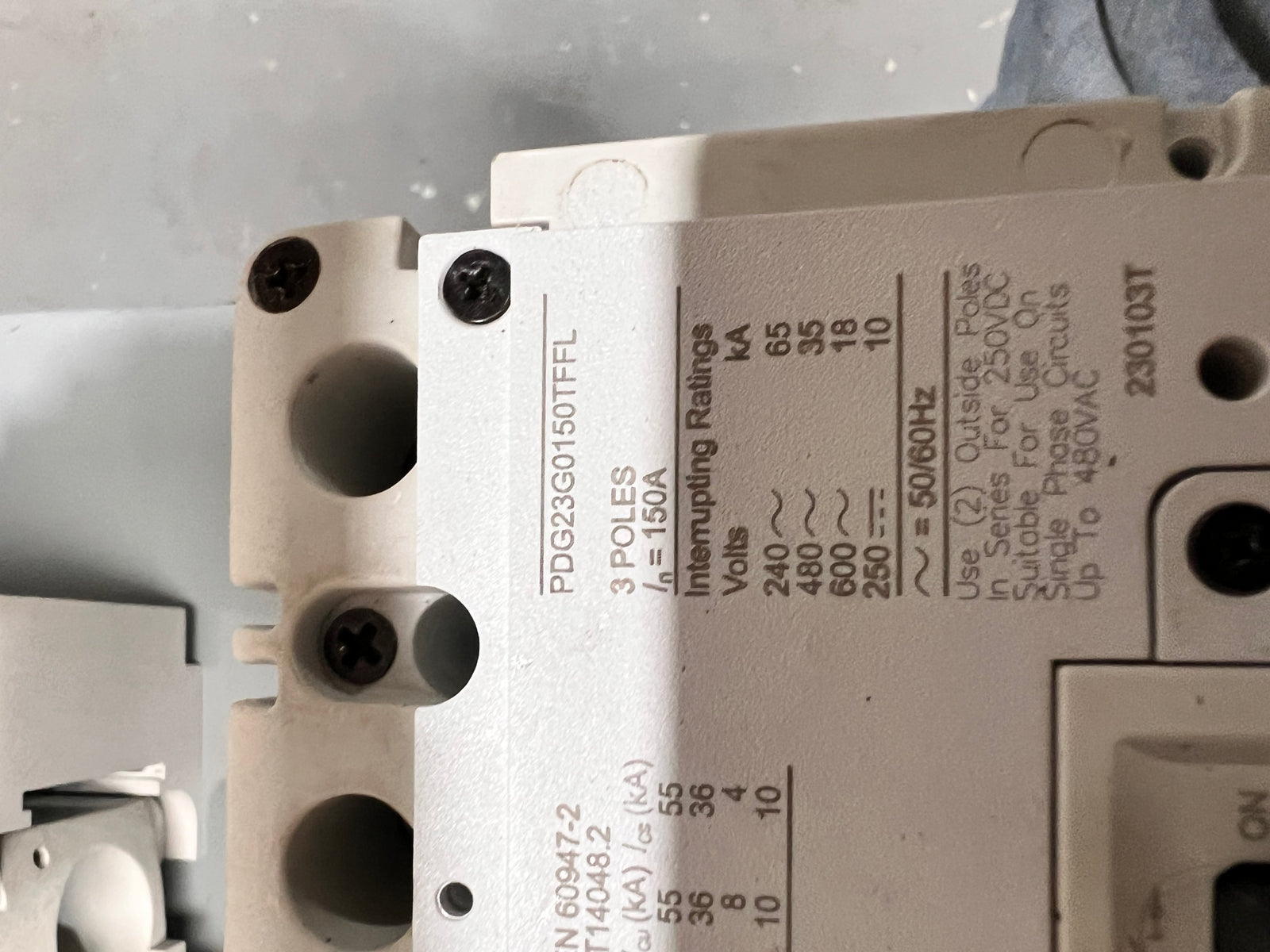 Eaton Cutler Hammer PRL4X 800 Amp 208/120V Panelboard Nema1 PDG53M0800