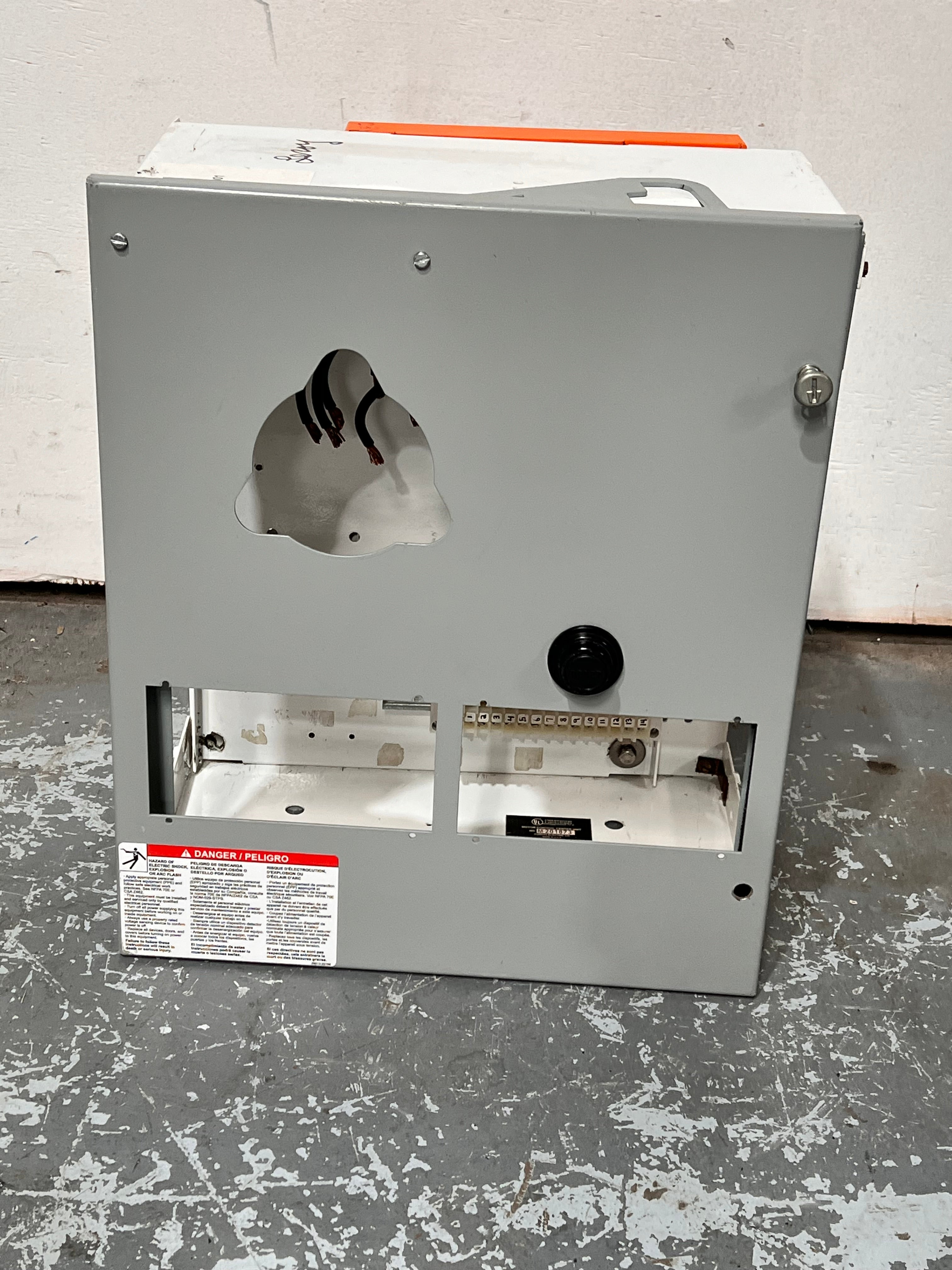 Siemens-Furnas System 89 Tiastar D68285010 MCC Feeder Bucket 60A 480V