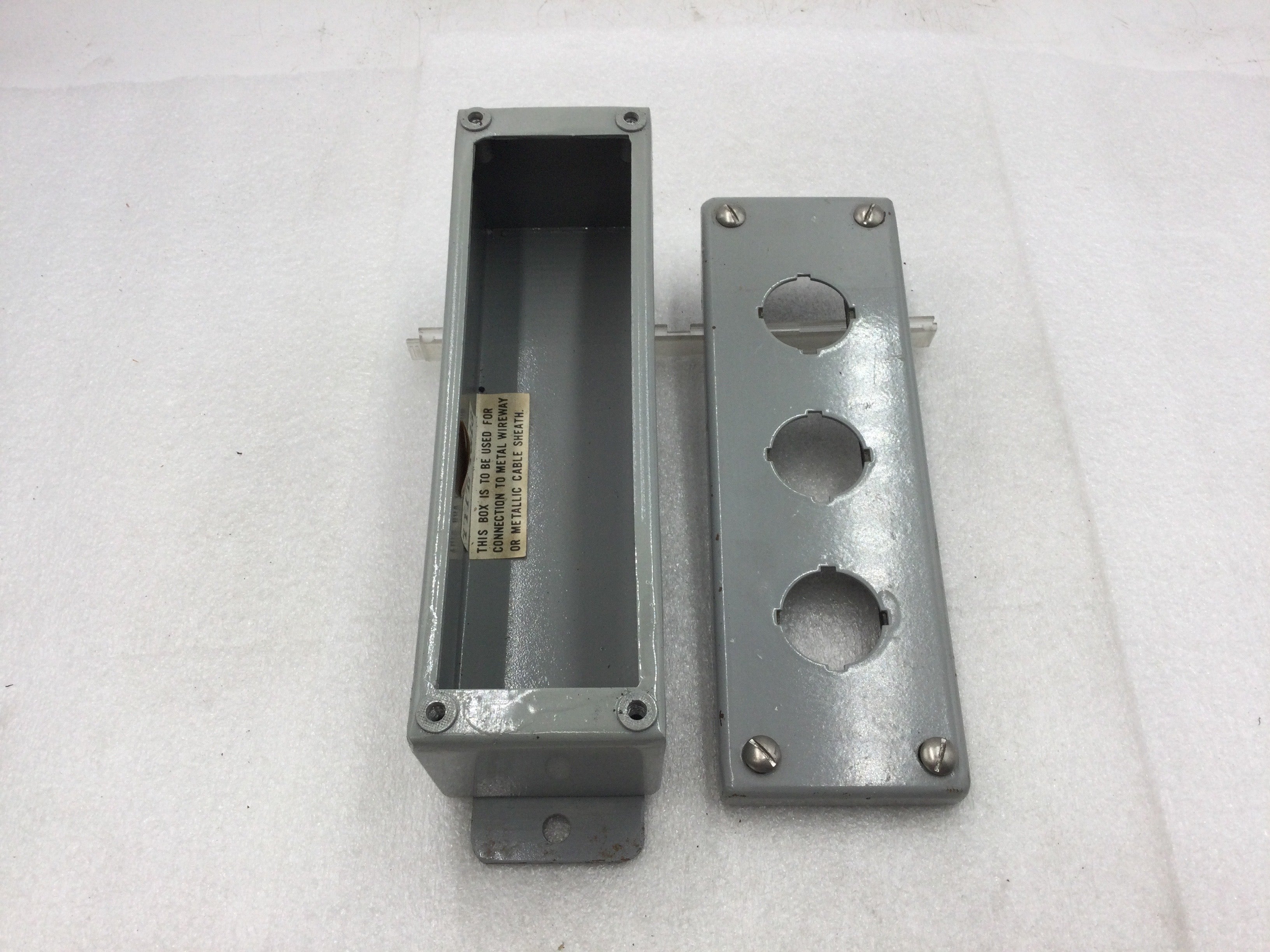 Austin Enclosure 3 or 4 Position Control Box Wall Mount Oil Tight Nema