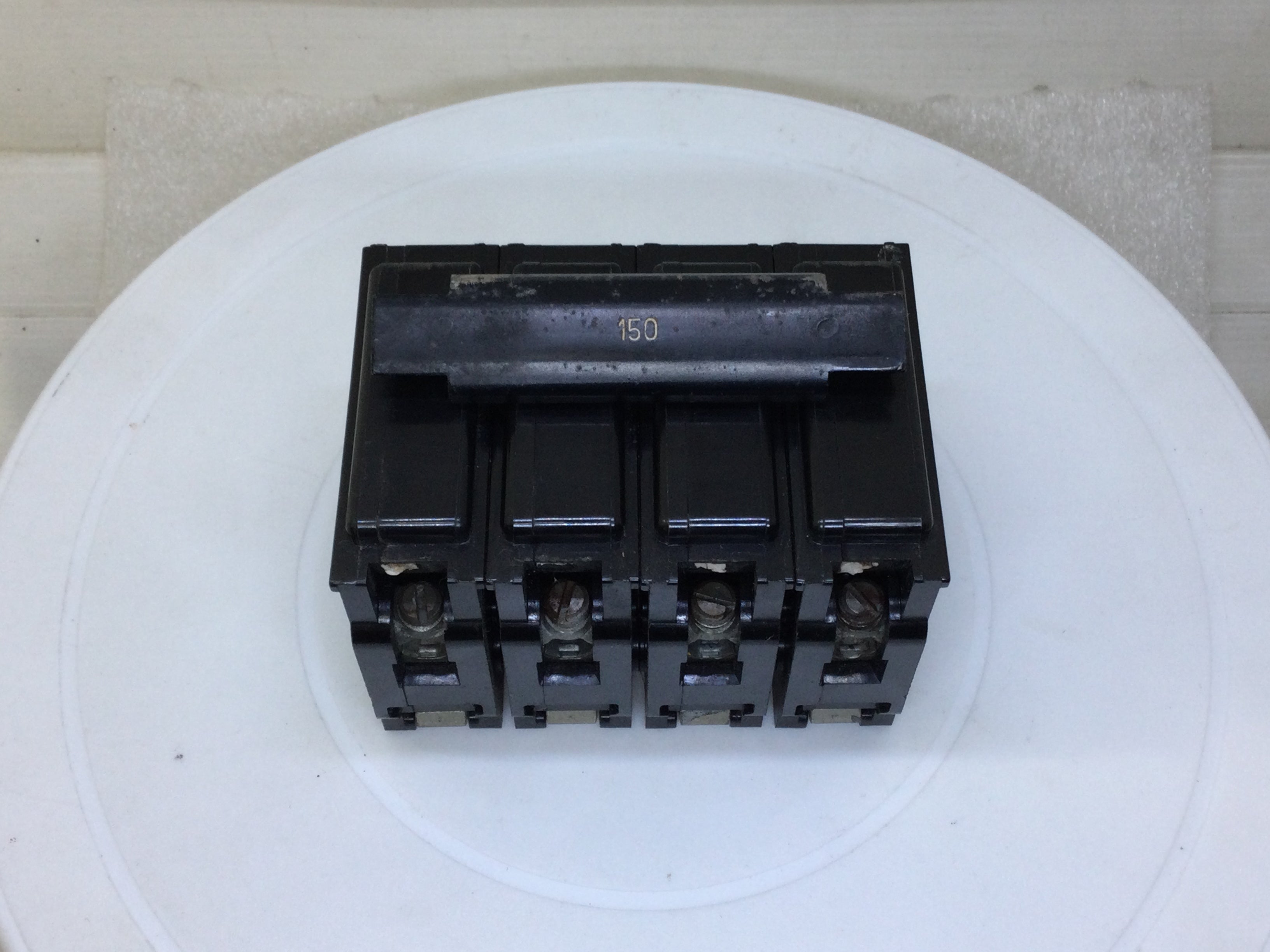 Gould/ITE EQ9481 150 Amp 4 Pole 120/240V Circuit Breaker - Large Handl