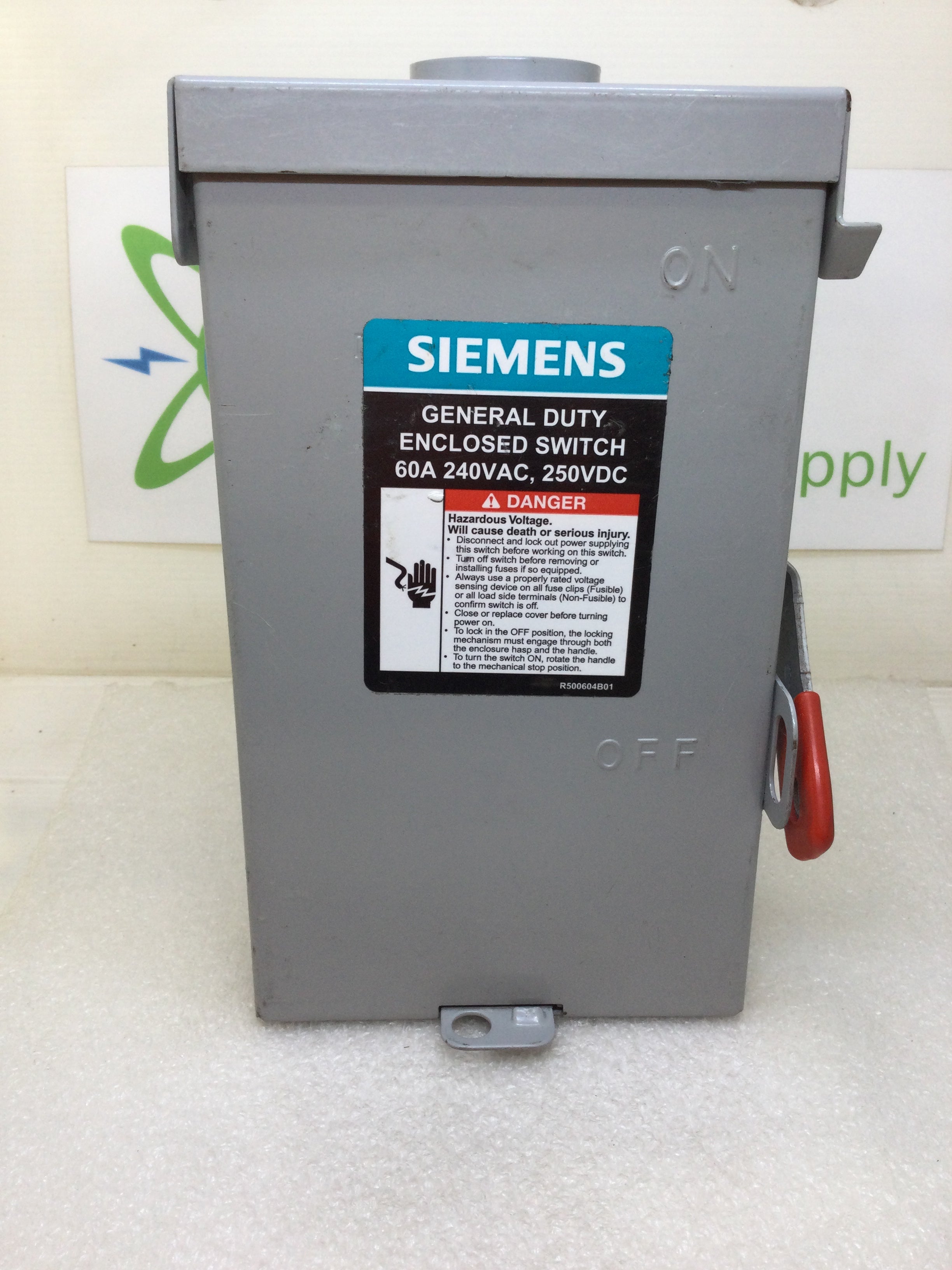 Siemens GNF322RA 60 Amp 3P 3W 240V Type 3R General Duty Non-Fused Safe