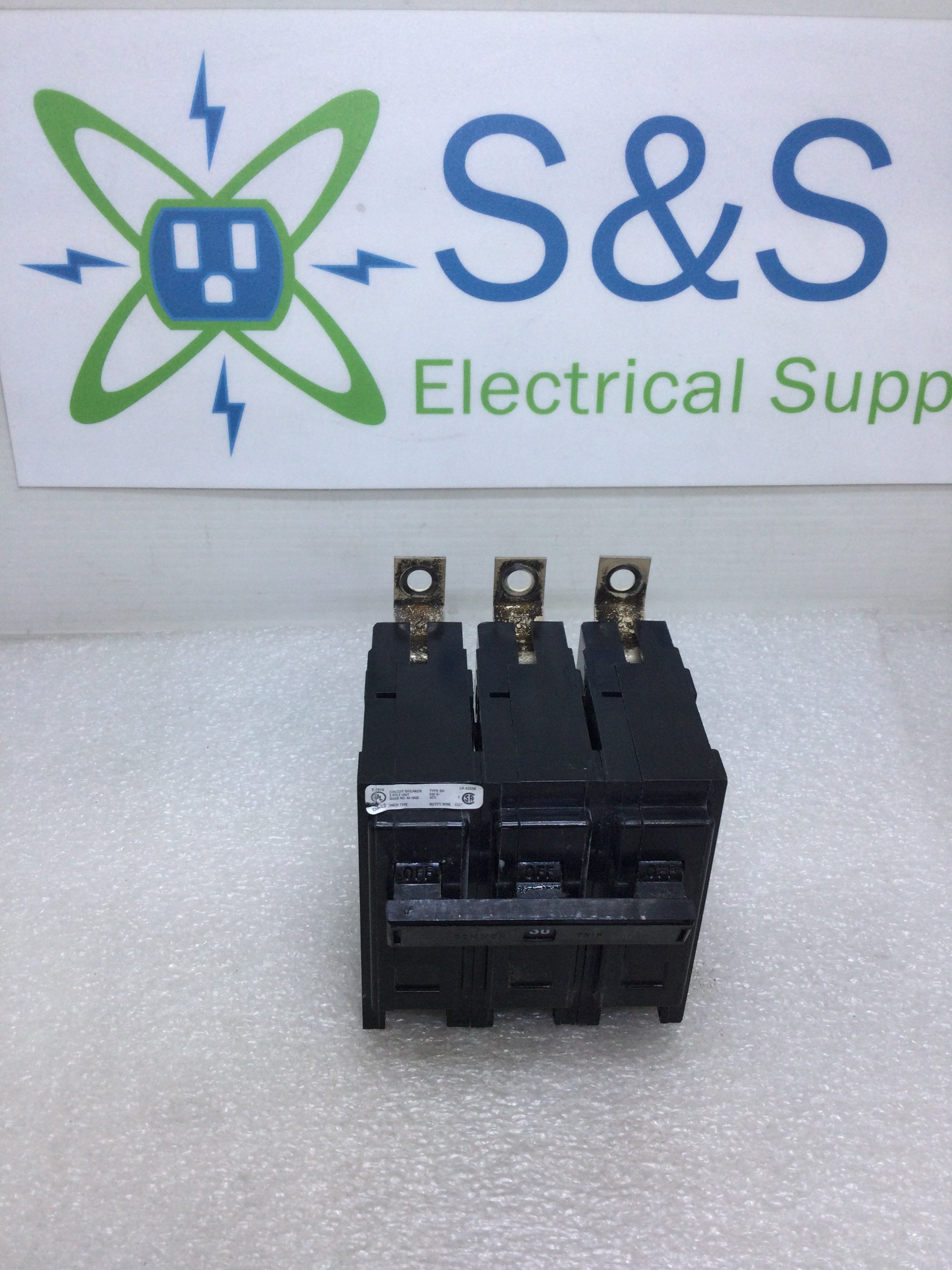 Eaton BAB3030H 3 Pole 30 Amp 240v Type BA Bolt on Circuit Breaker