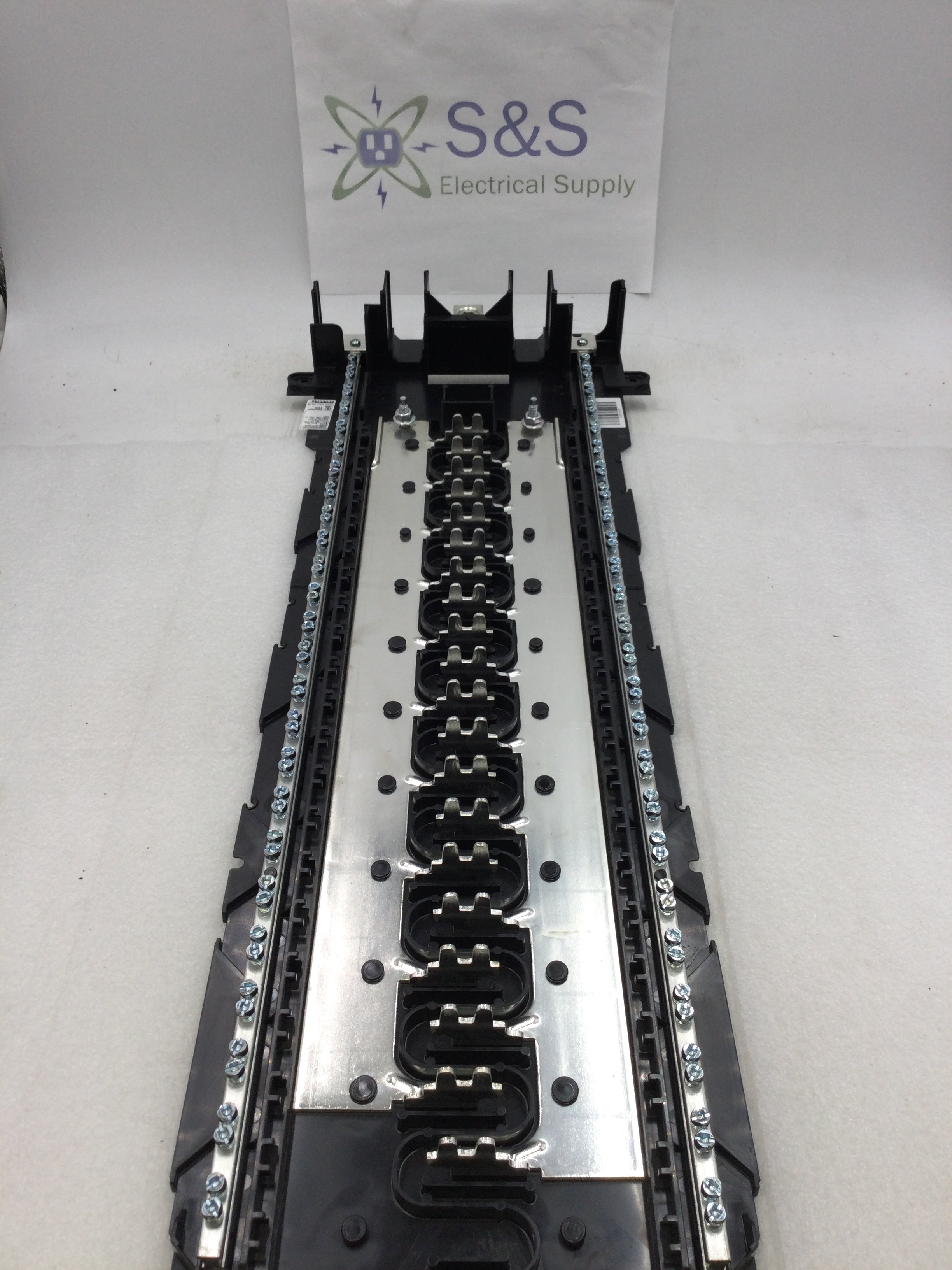 Square D Homeline HOM4080M200PQC 200 Amp 40-Space 80-Circuit Panel Gut