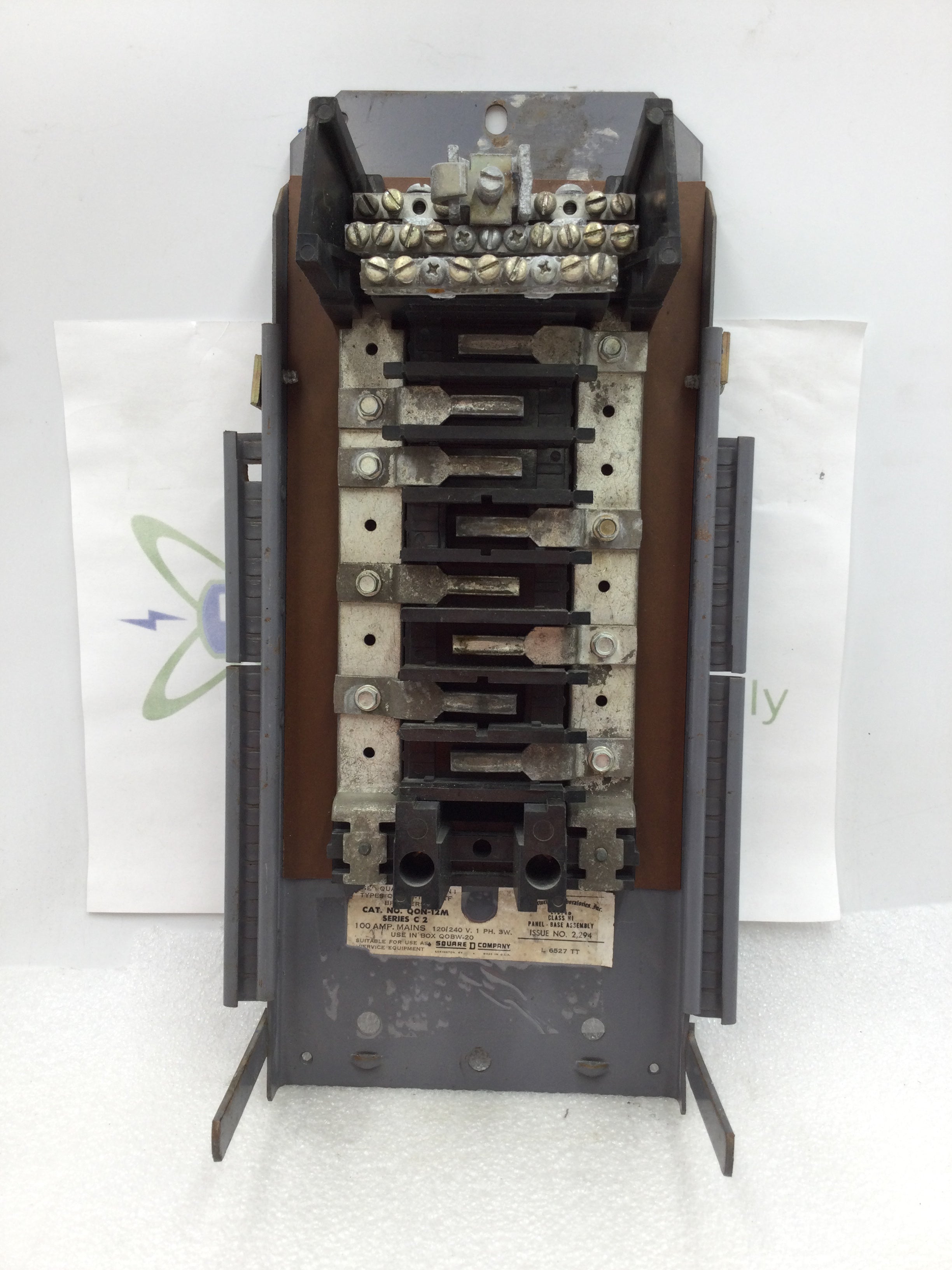 Square D QON-12M 100 Amp 8 Space/16 Circuit Main Load Center Guts Only