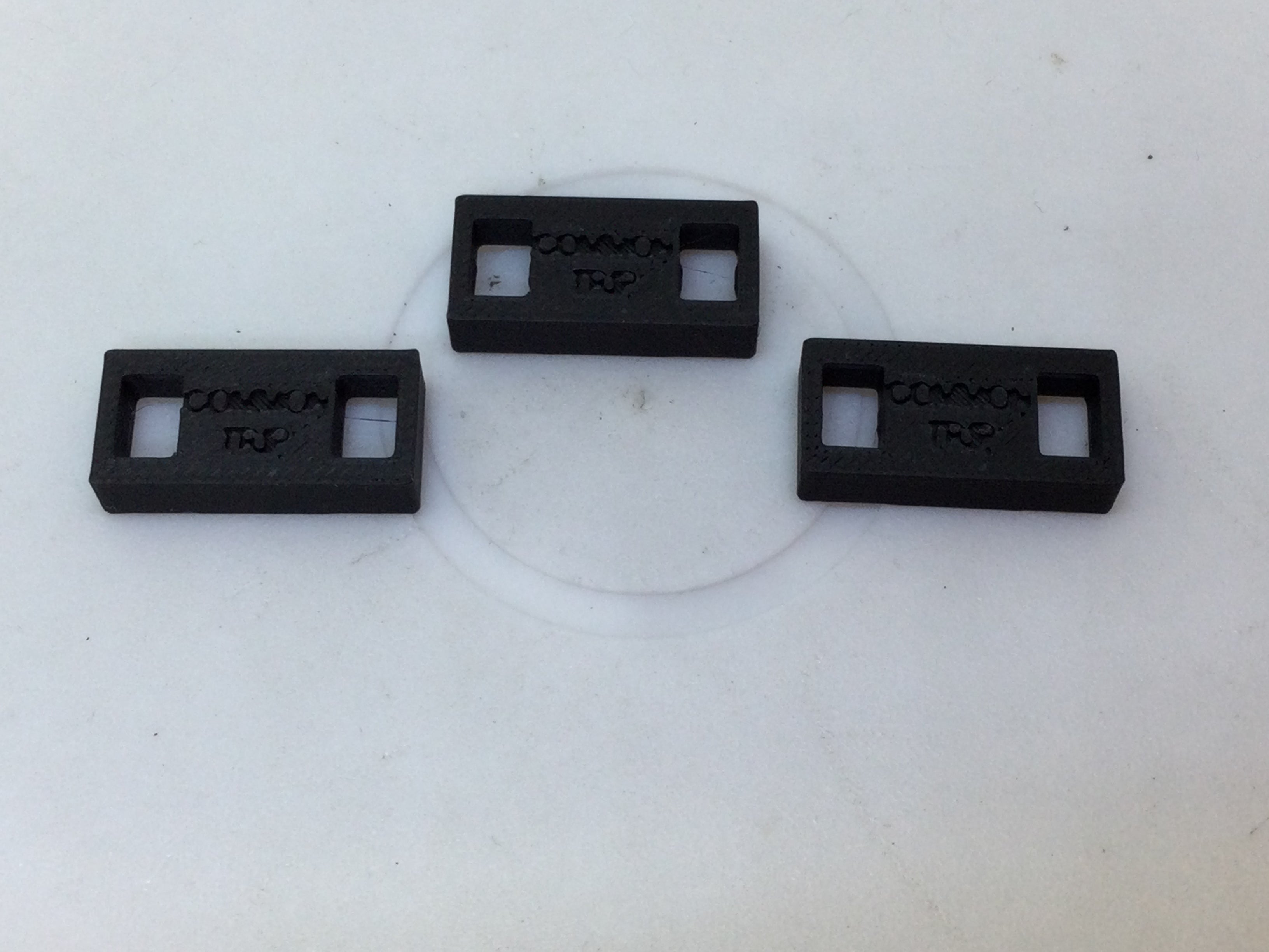 Square D/Homeline Inner Plastic Handle Ties for 4 Pole Breakers “HOMT”