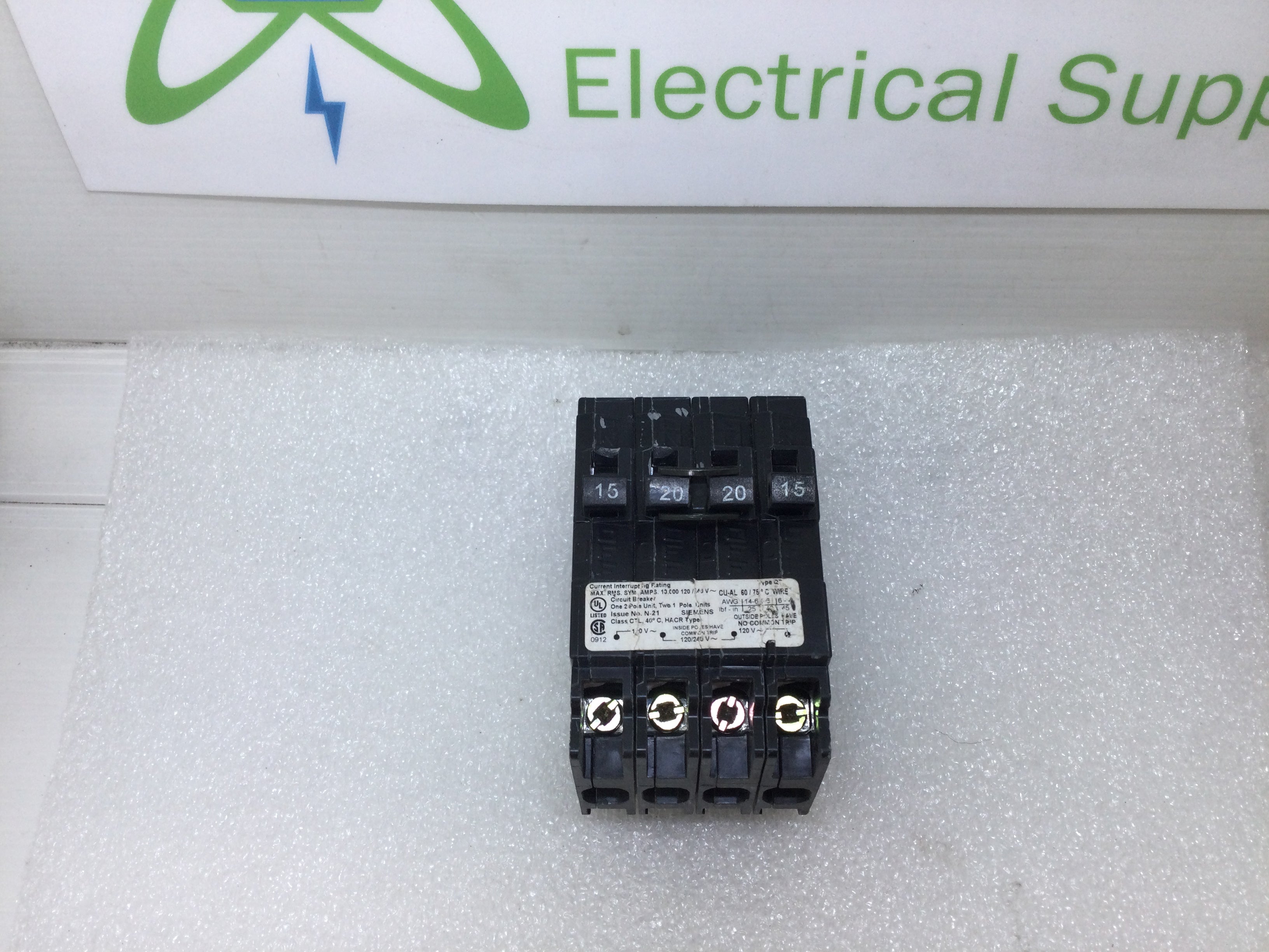 Siemens Q21520CT (2) 15 Amp 120v (1) 20 Amp 240v Circuit Breaker