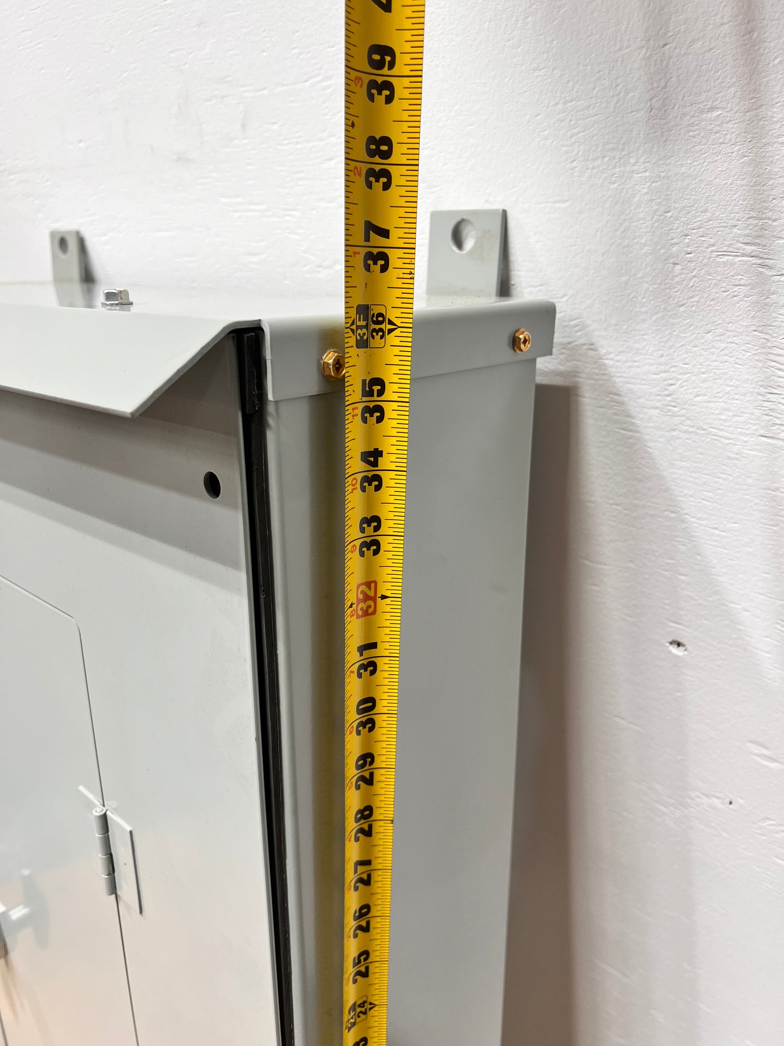 Eaton PRL1A 100 Amp Main Breaker 28 Space 120/240v Panel with Nema 3R