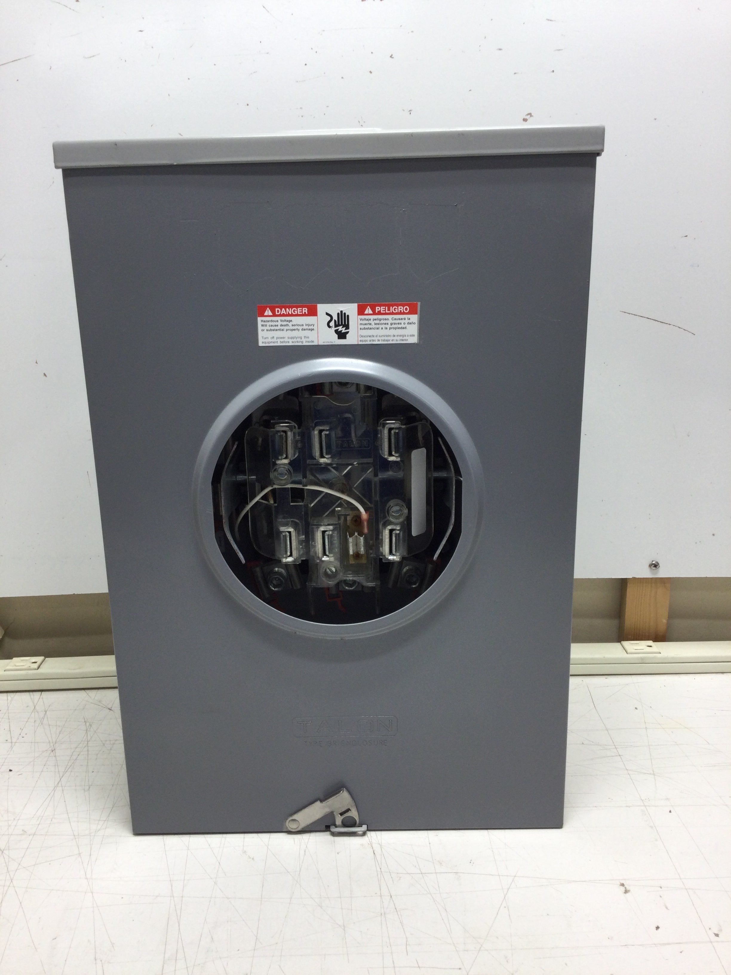 Siemens/Talon 40407-025F 200 Amp 3 Phase 600 VAC 7 Jaw Nema 3R Meter S