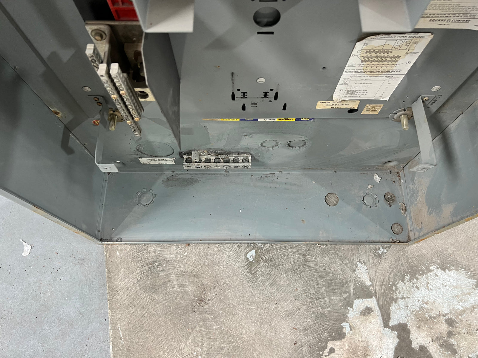 Square D 400 Amp 277/480 3phase, 4 Wire I-line Panel