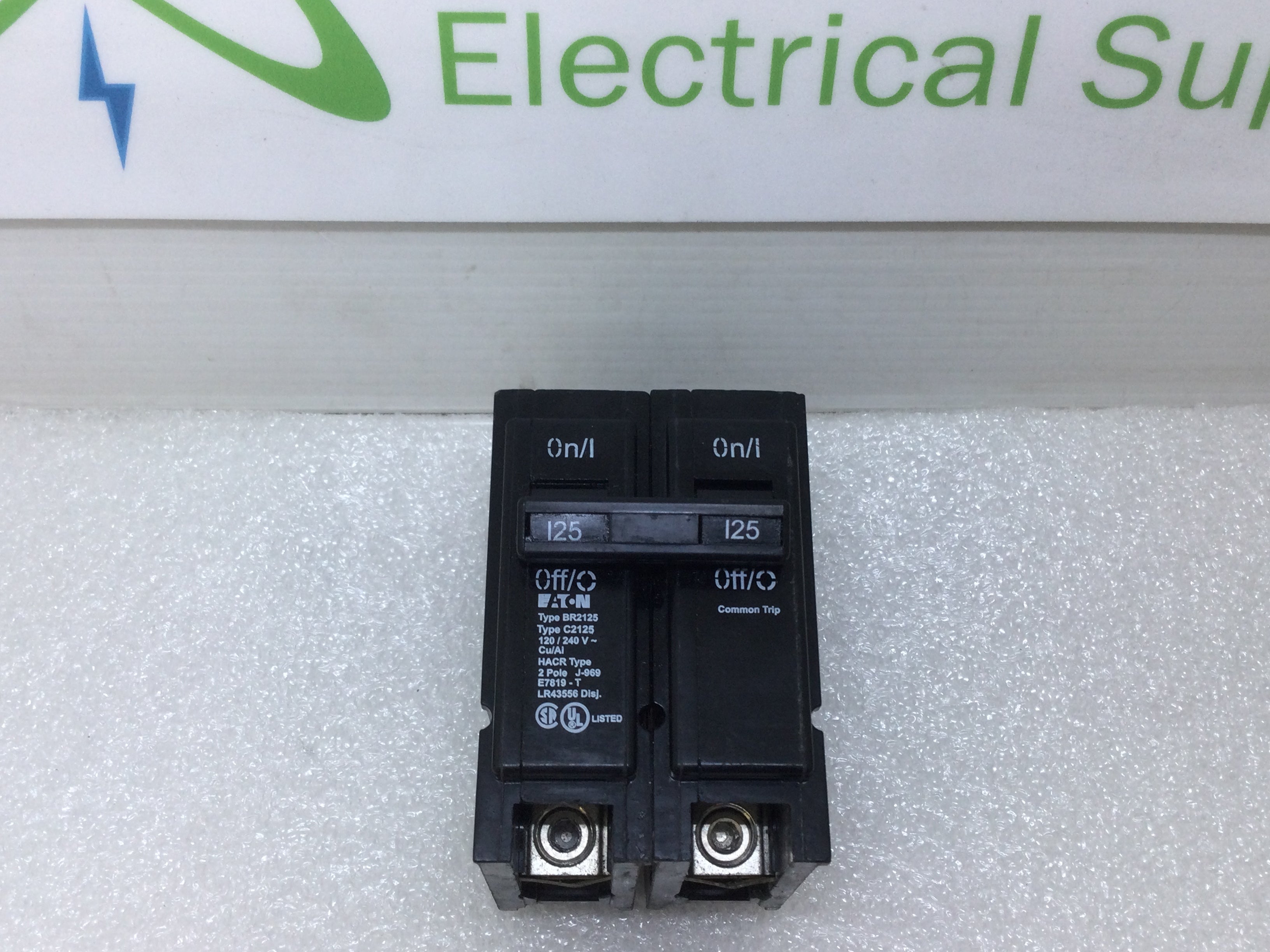 Eaton Cutler Hammer BR2125/C2125 2 Pole 120/240V 125 Amp Circuit Break
