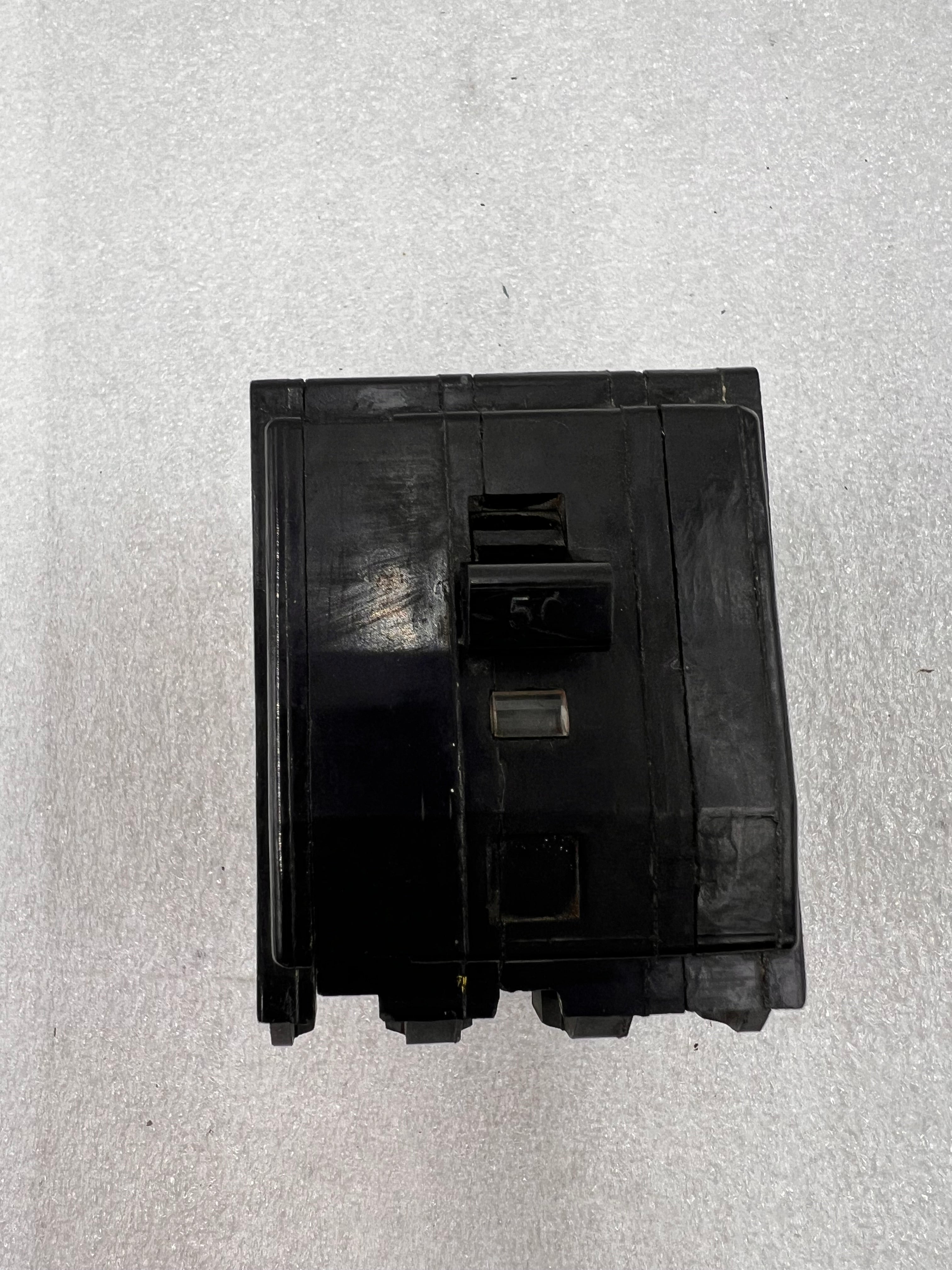 Square D QO250SWN 2 Pole 50 Amp Switched Neutral Breaker w/Shunt