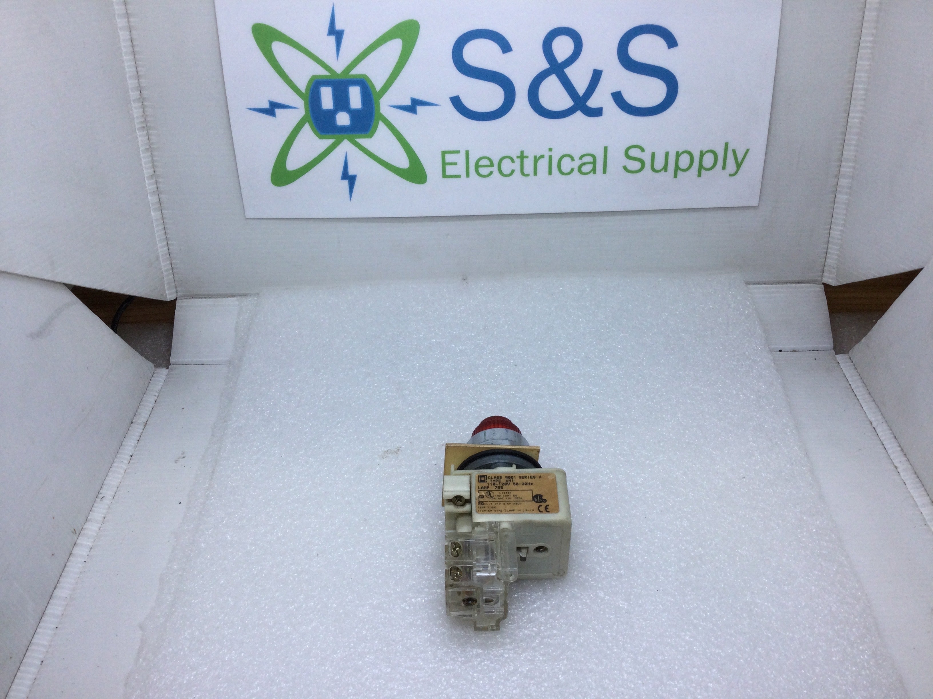 Square D 9001KM1 120V Series H Push Button