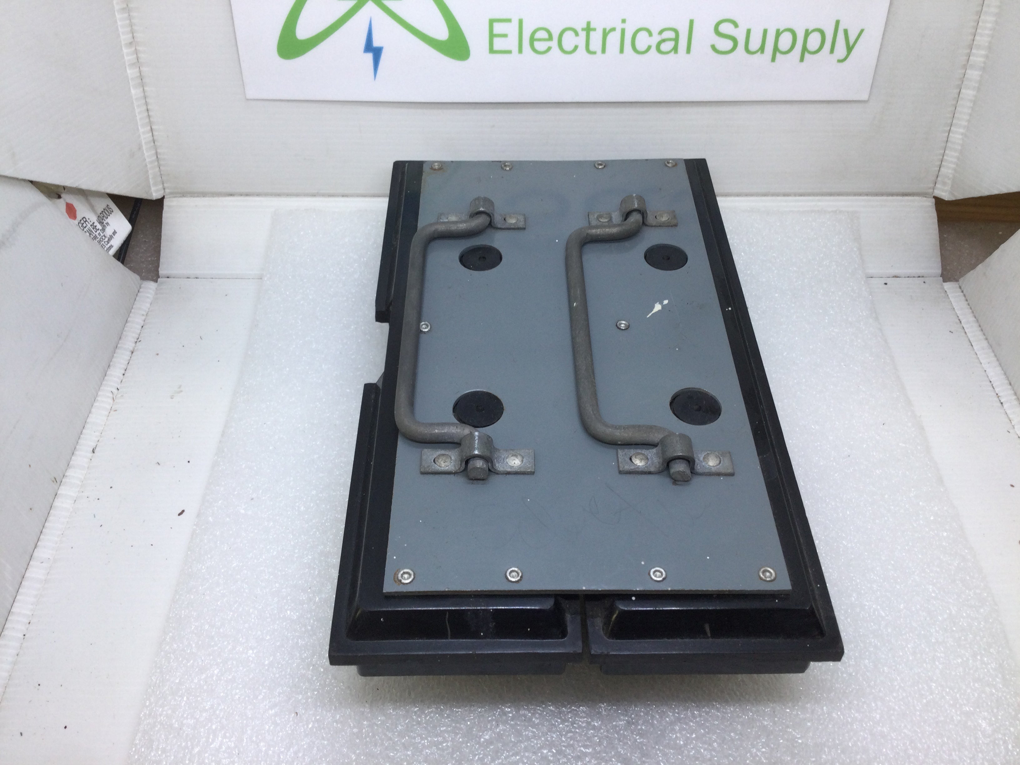 ITE 2 Pole 150/200 Amp Main Fuse Pull Out