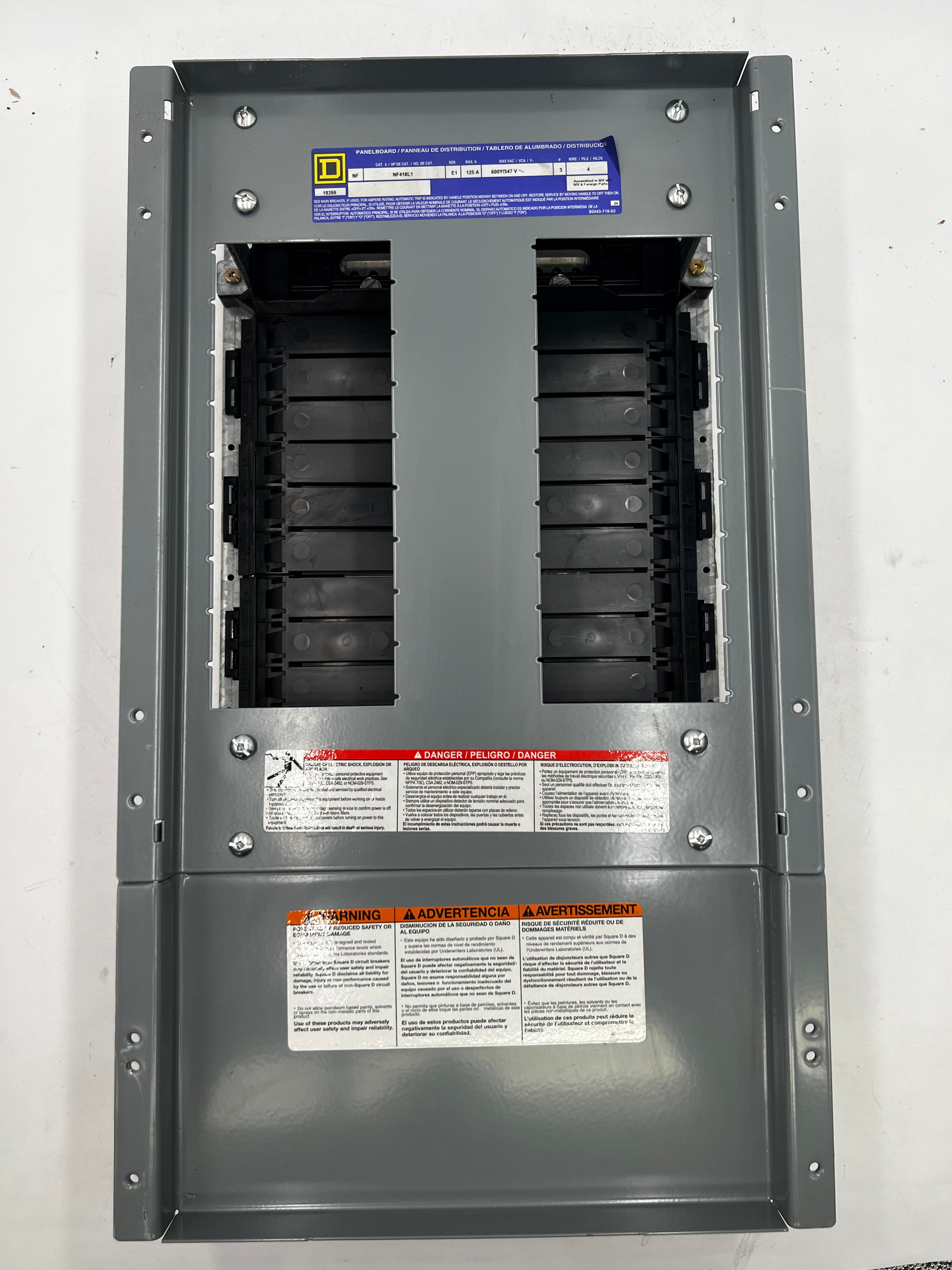 Square D Panelboard Interior NF418L1 125 Amp 660Y/347V