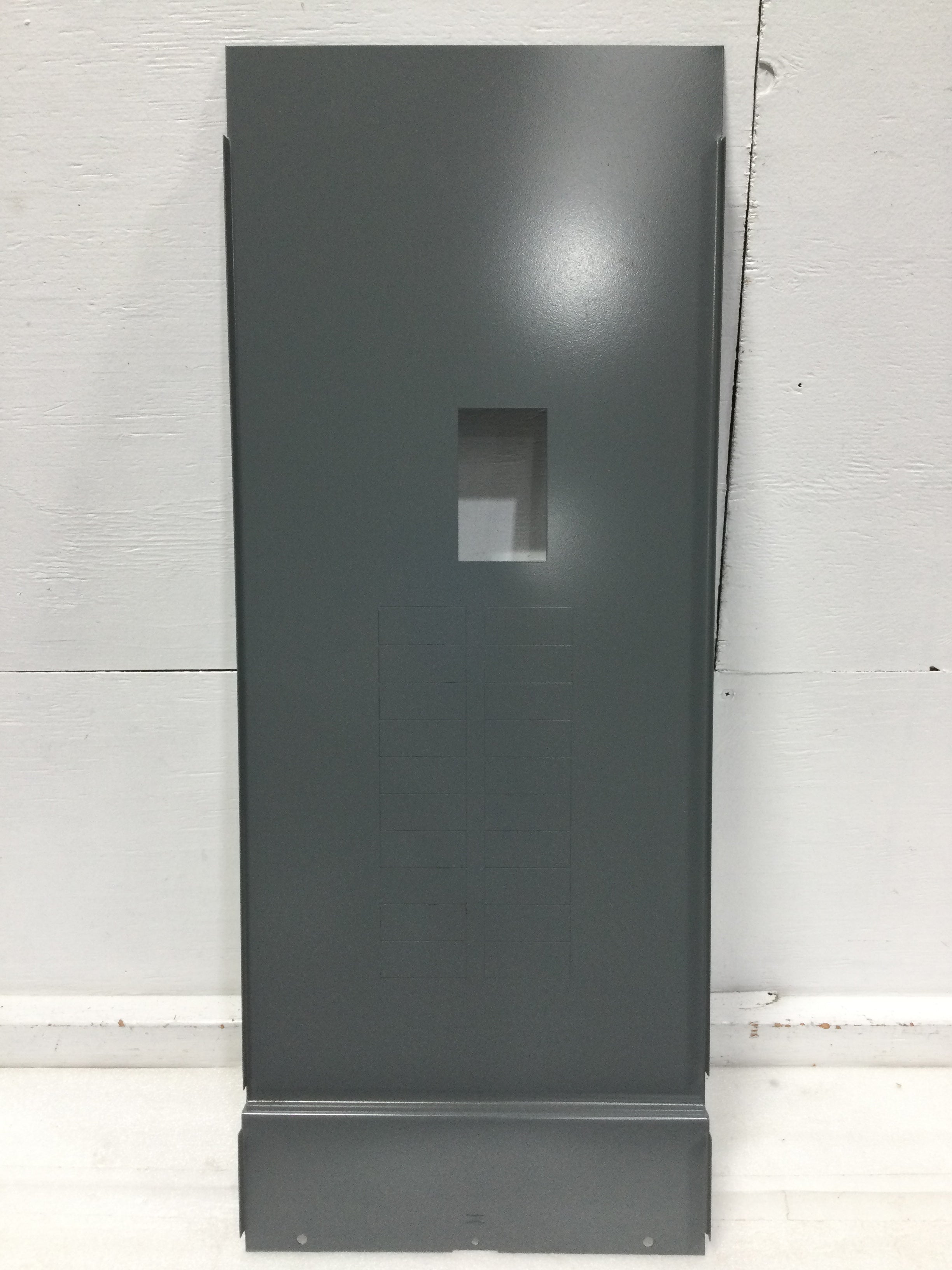 GE TM2020RCUBK1 200A 20 Space 120/240V Dead Front Only w/Main 31 1/4"