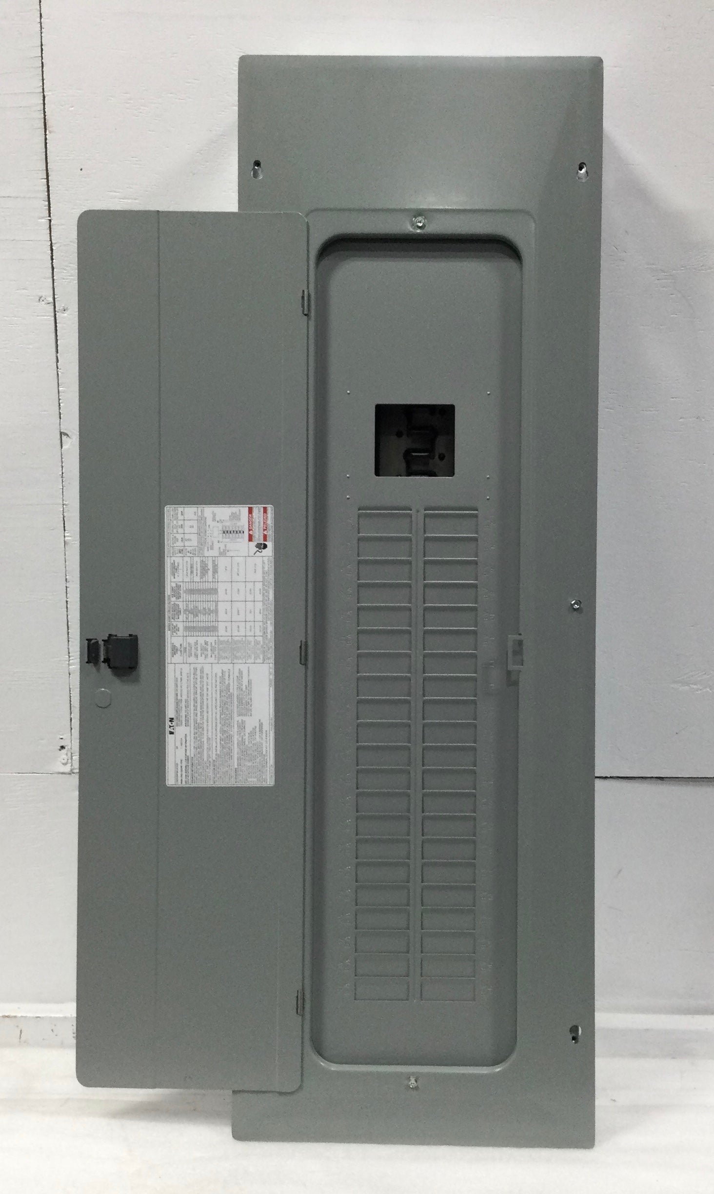 Eaton BRP42N200GVS 42 Space 200 Amp 1 Phase 120/240V Load Center 46" x