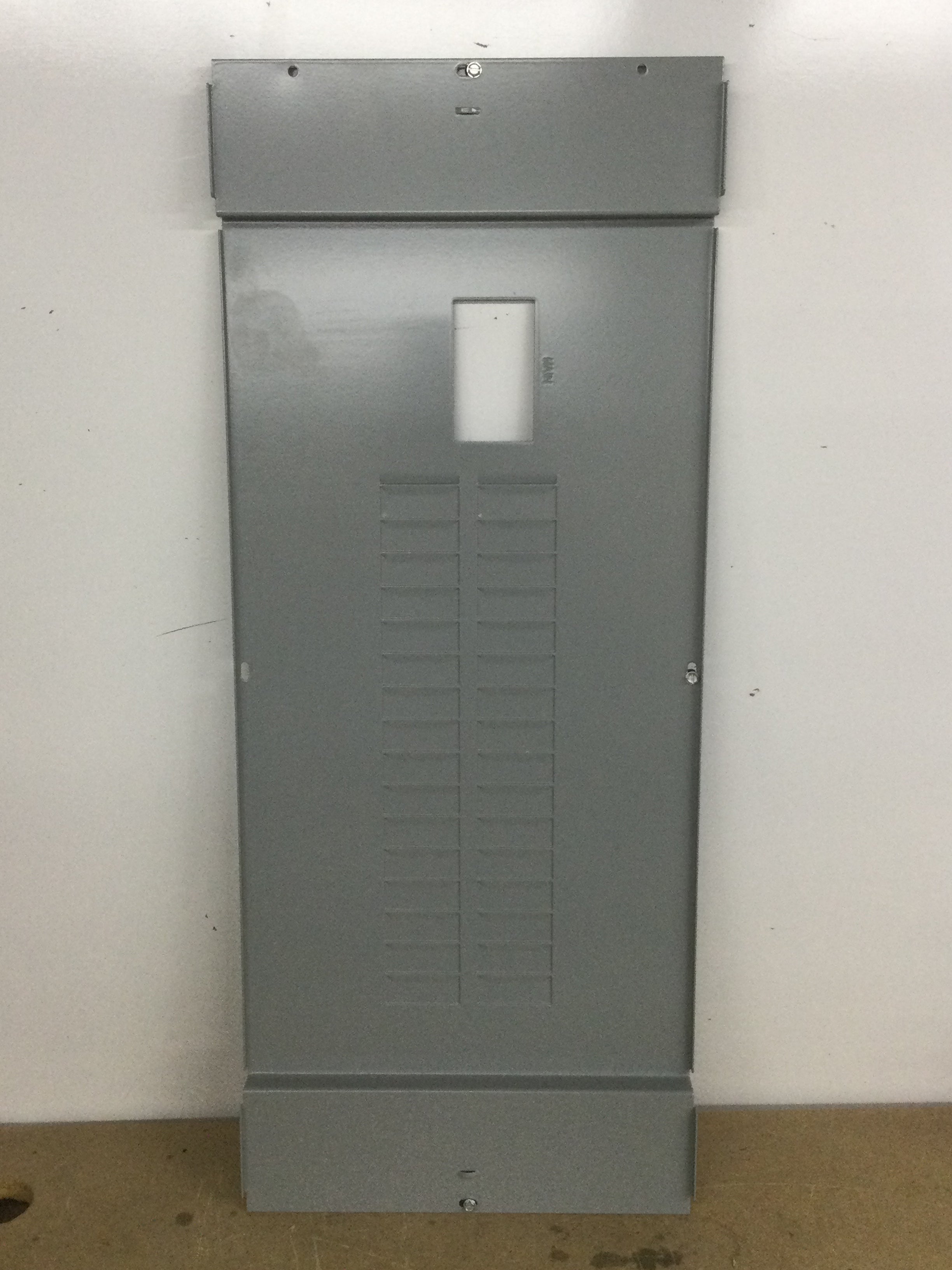 GE General Electric TM3220 Series 200 Amp 32 Space Dead Front 32 1/2"
